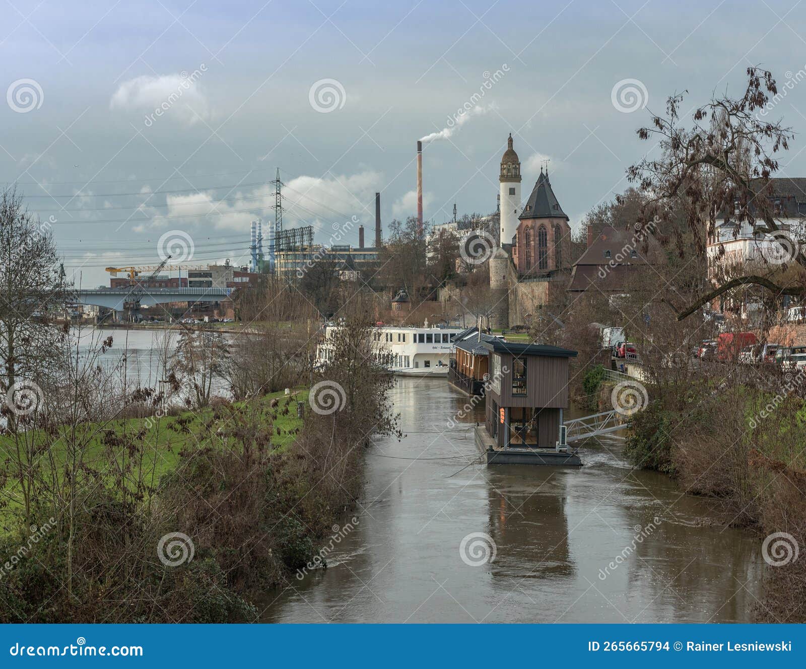 Houseboat at the Confluence of the Nidda and Main River Stock Photo ...