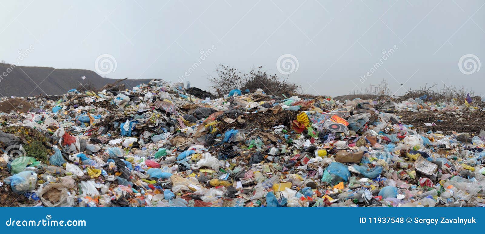 Household Dust on a City Dump Stock Photo - Image of refuse, plastic ...