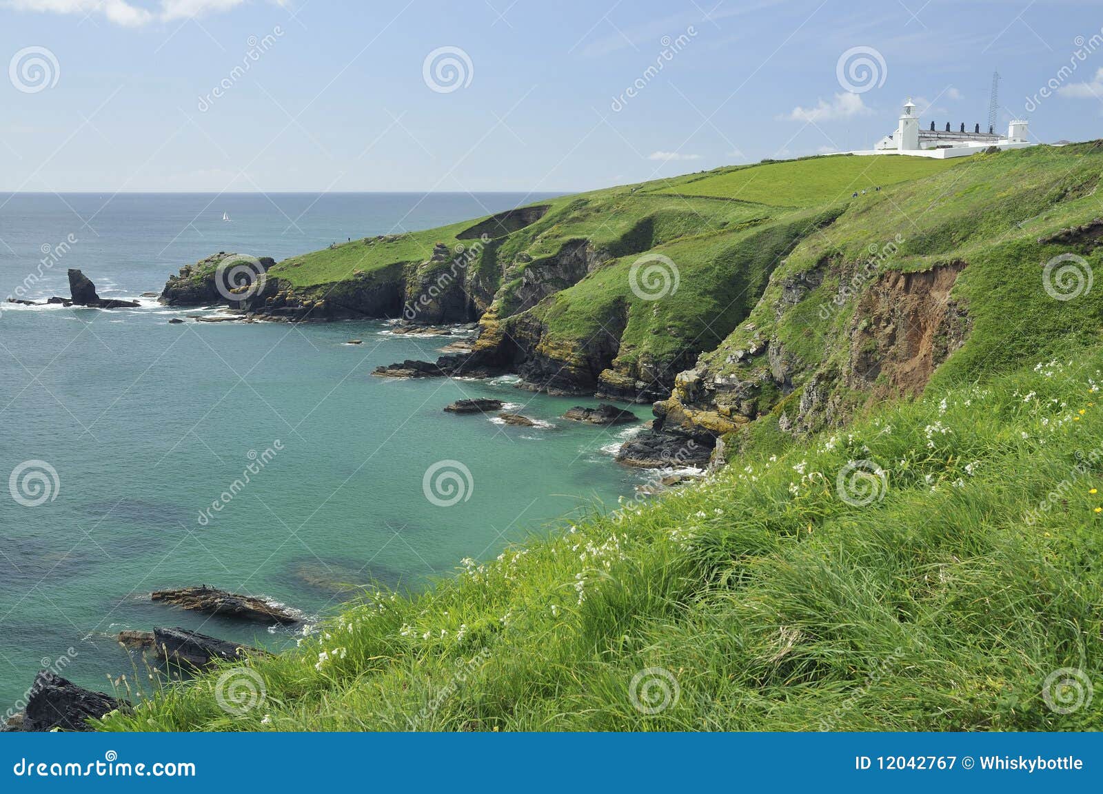 Lizard Lighthouse On The Cliffs At Lizard Point In The Lizard Peninsula ...