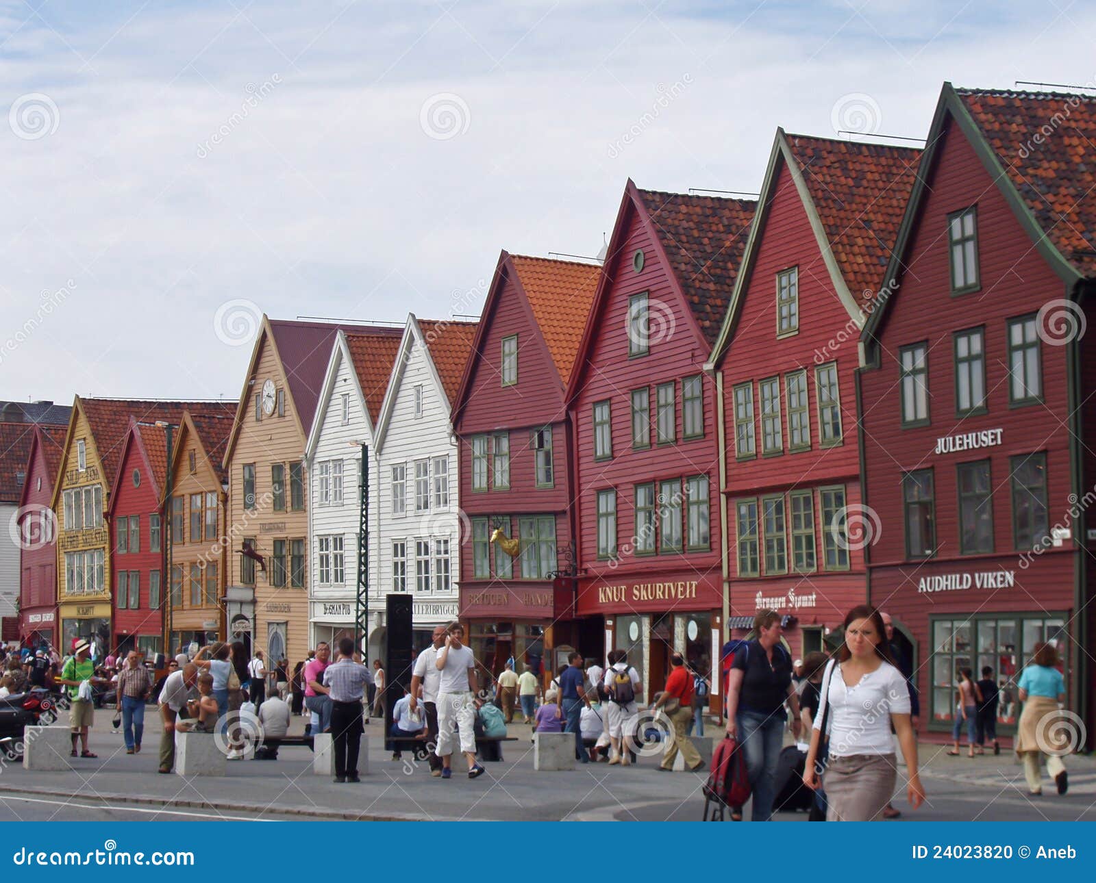 Houses of Bergen in Norway editorial image. Image of house - 24023820