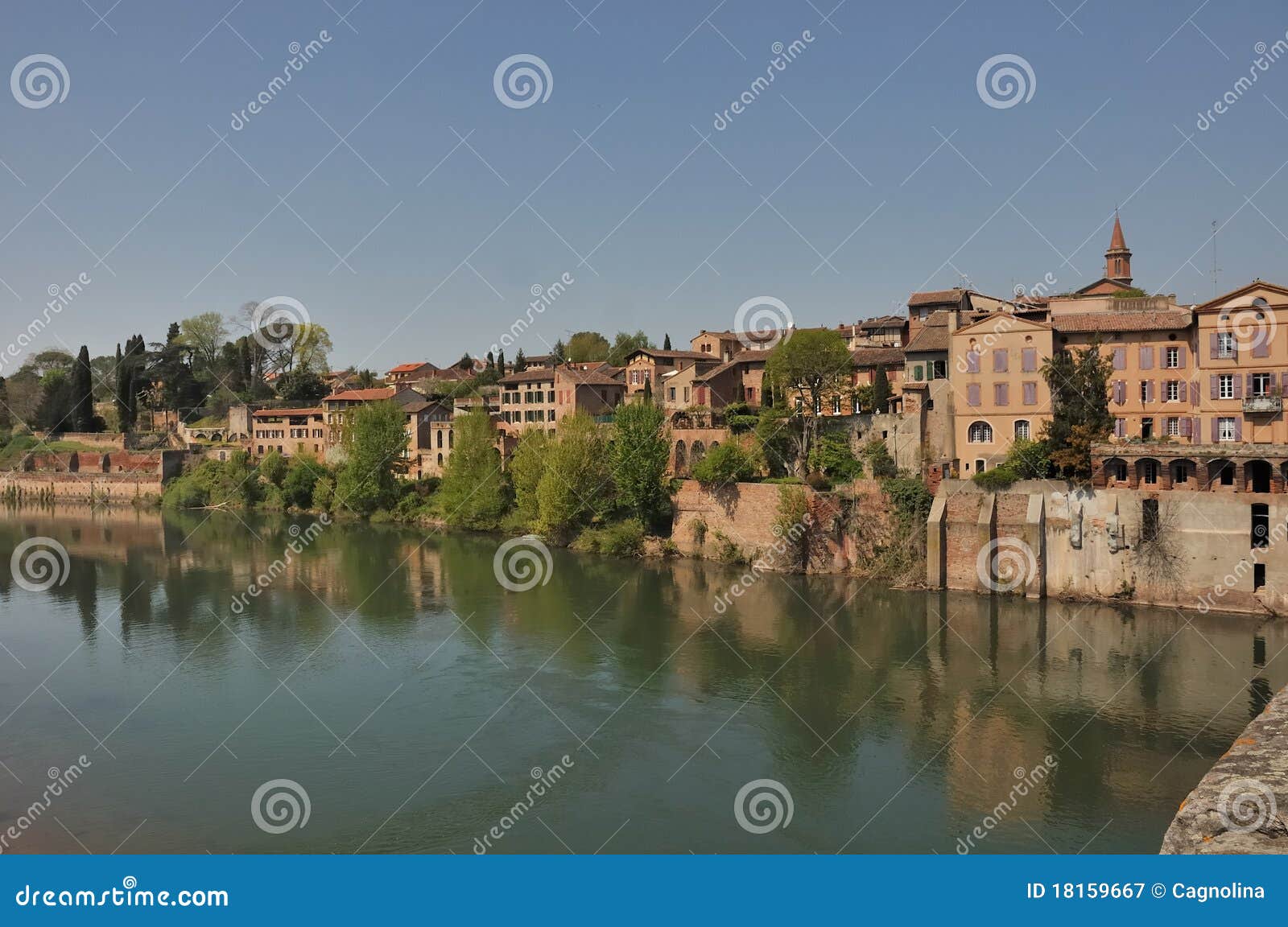 Houses Giving Onto the River Stock Image - Image of hydraulics, river ...