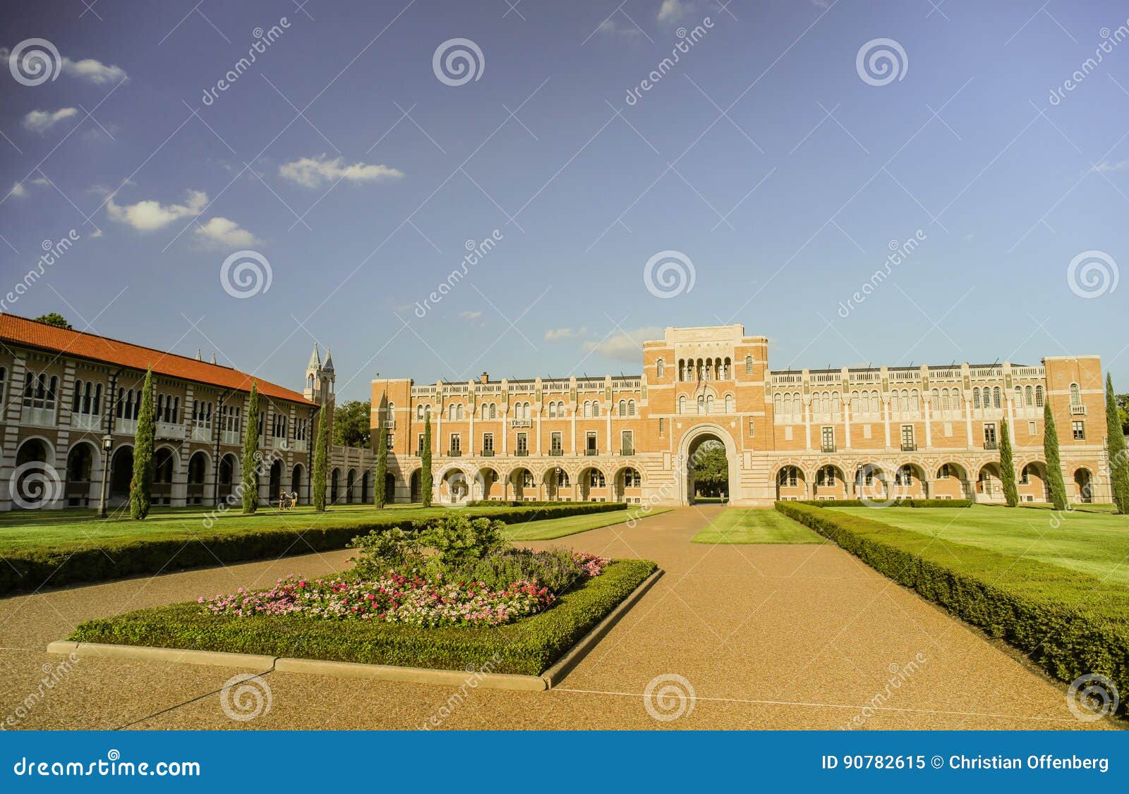 HOUSTON, TX - OCTOBER 10, 2013: Inside the Courtyard of the Rice ...