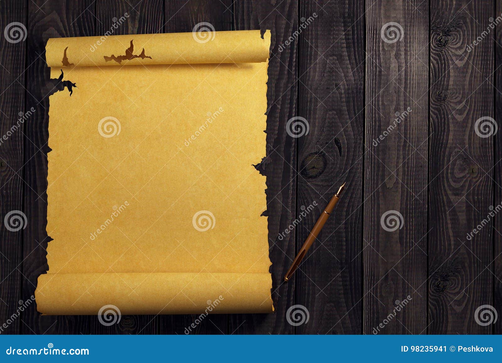 Houten Desktop Met Perkamentrol Stock Illustratie - Illustration of ...