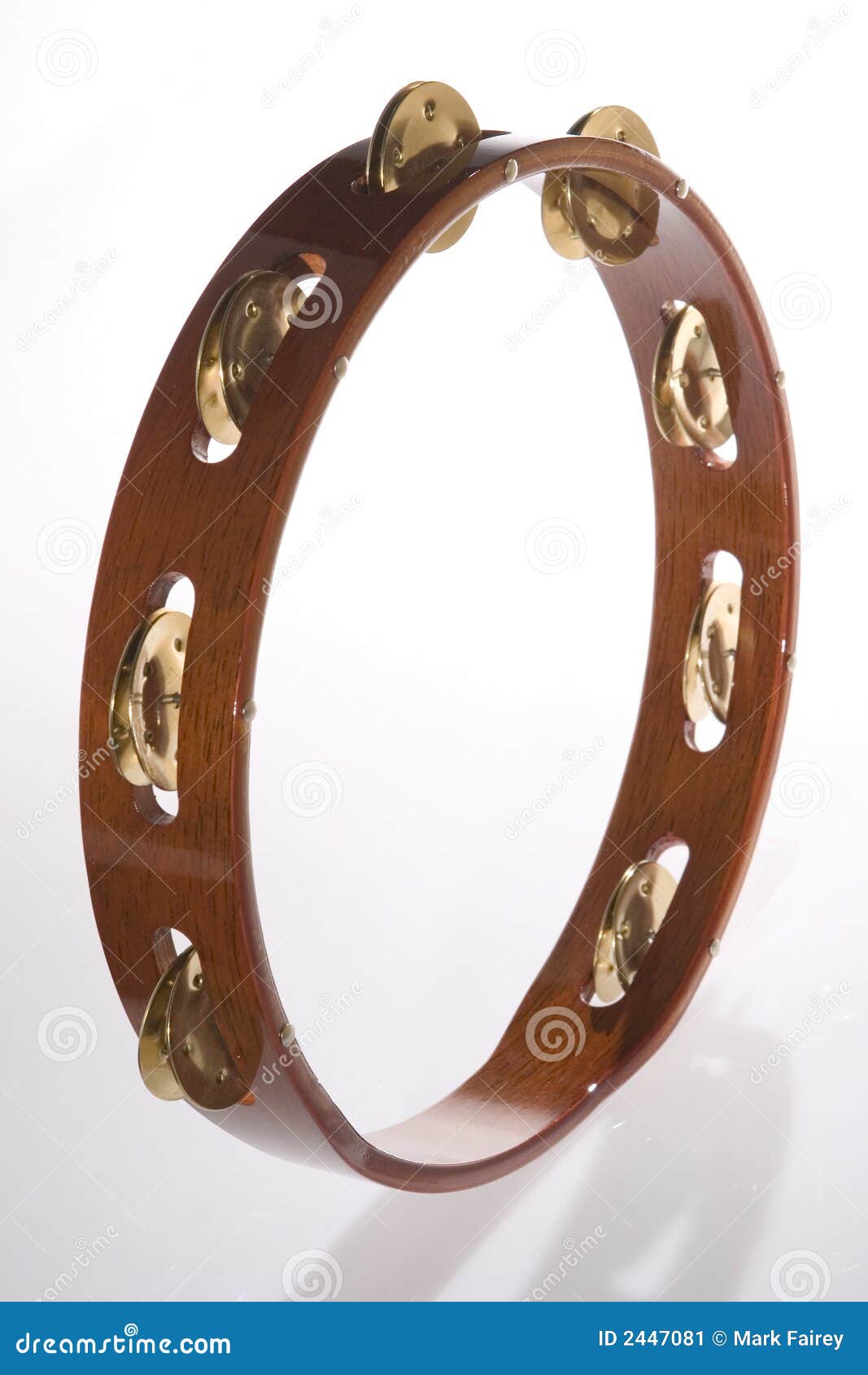 Houten Tamboerijn 1 stock afbeelding. Image of instrument - 2447081