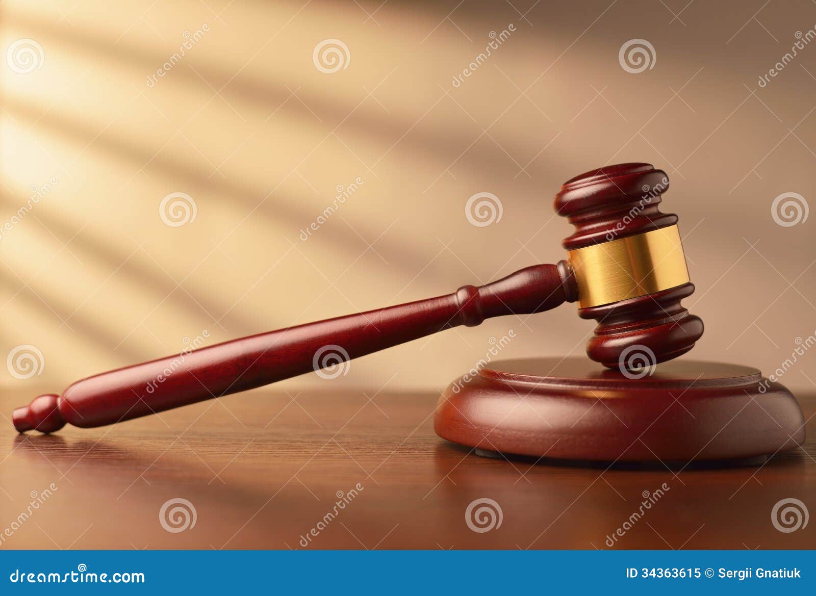 Houten Veilingmeester of Rechtershamer Stock Afbeelding - Image of ...