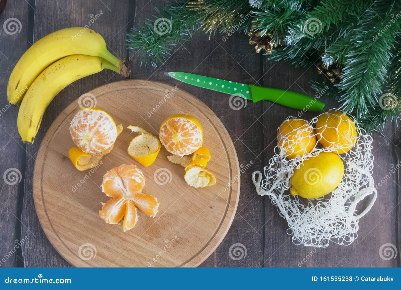 How To Make an Edible Christmas Tree with Children. Tutorial, Step by ...