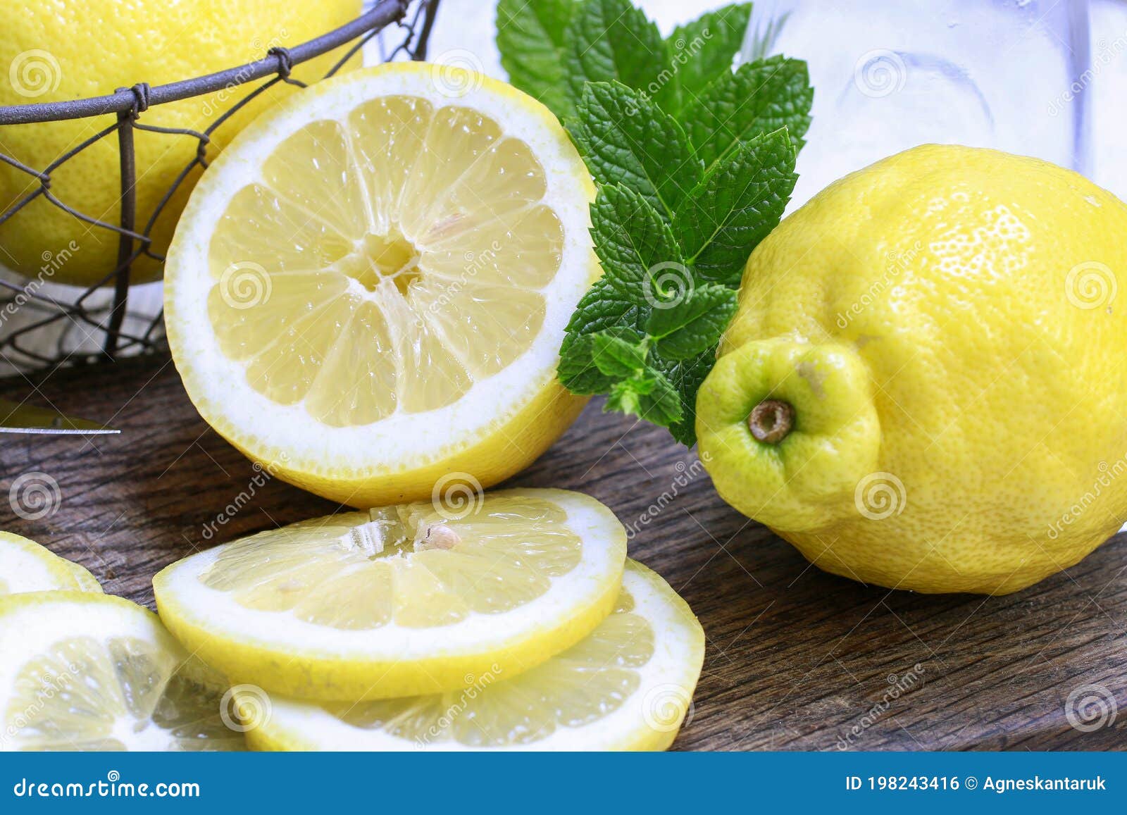 How To Make Lemonade, Step by Step, Tutorial Stock Photo - Image of ...