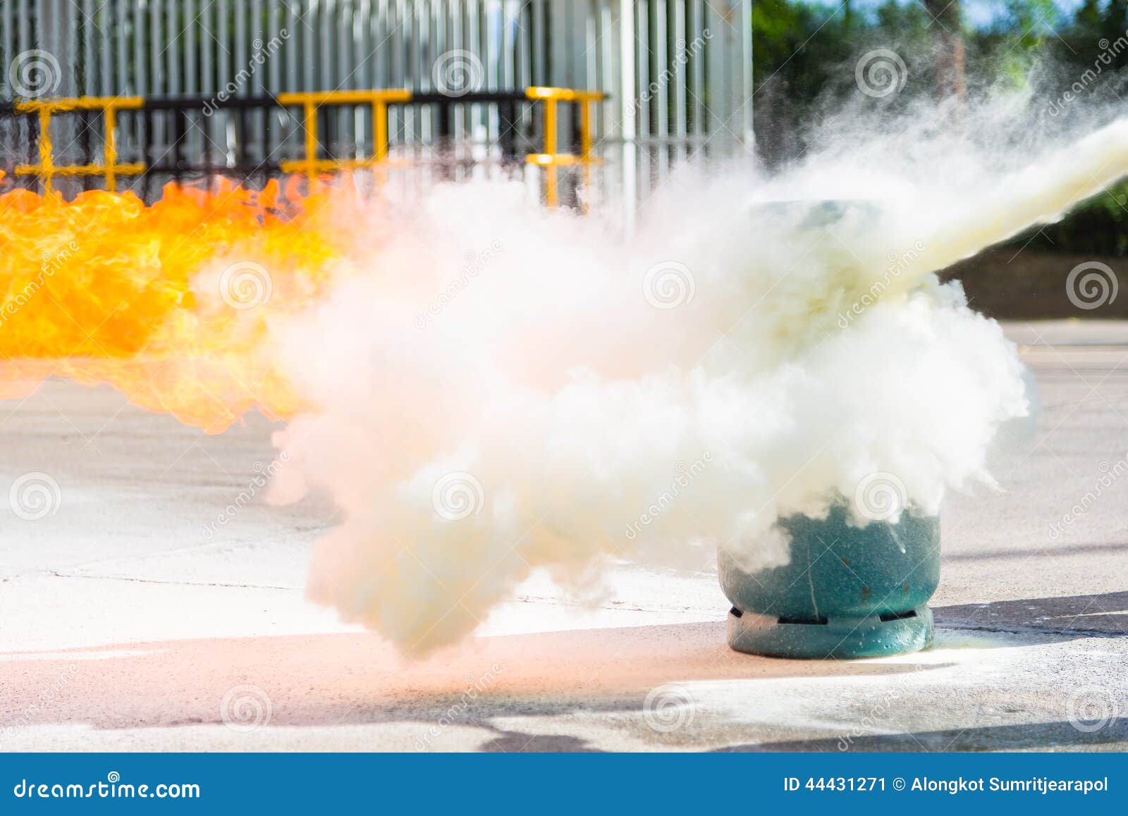 How To Use a Fire Extinguisher with Gas Container. Stock Image - Image ...