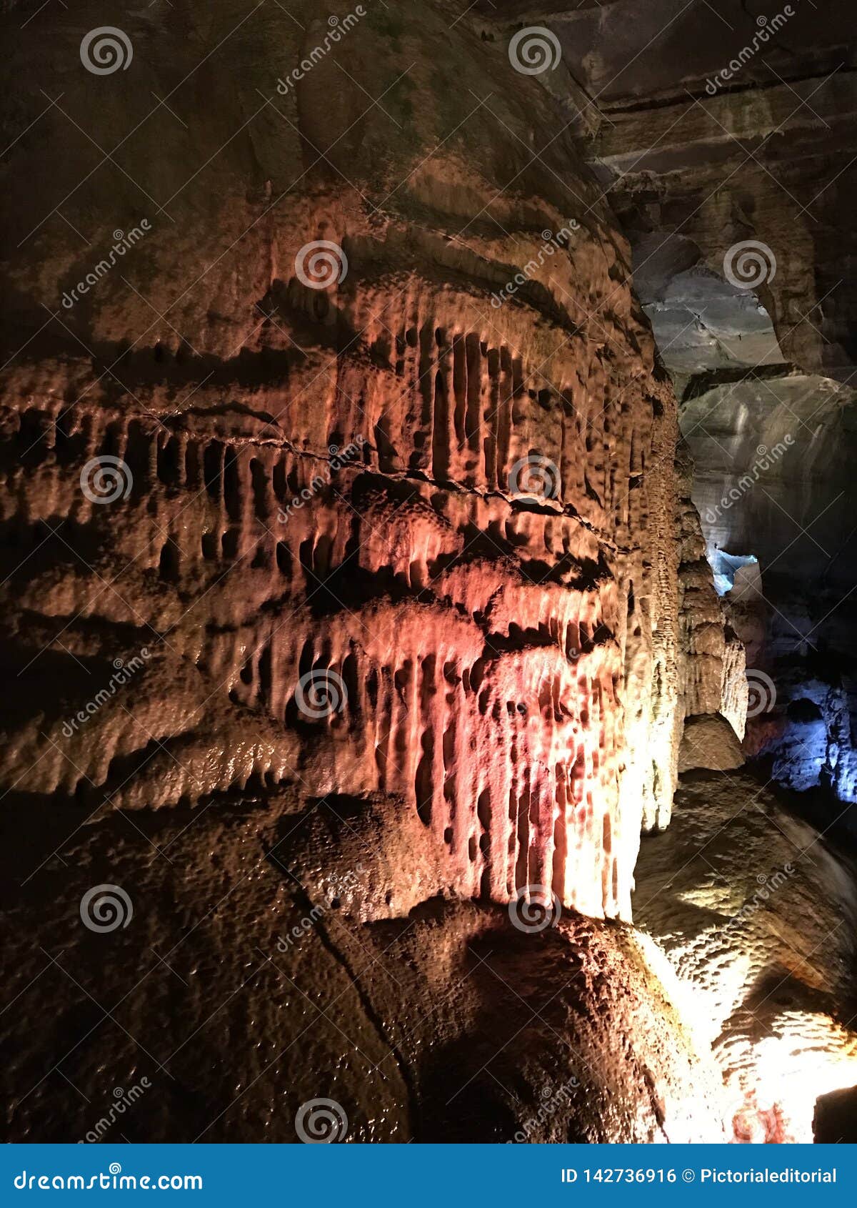 Howes Cavern New York stock photo. Image of tourist - 142736916