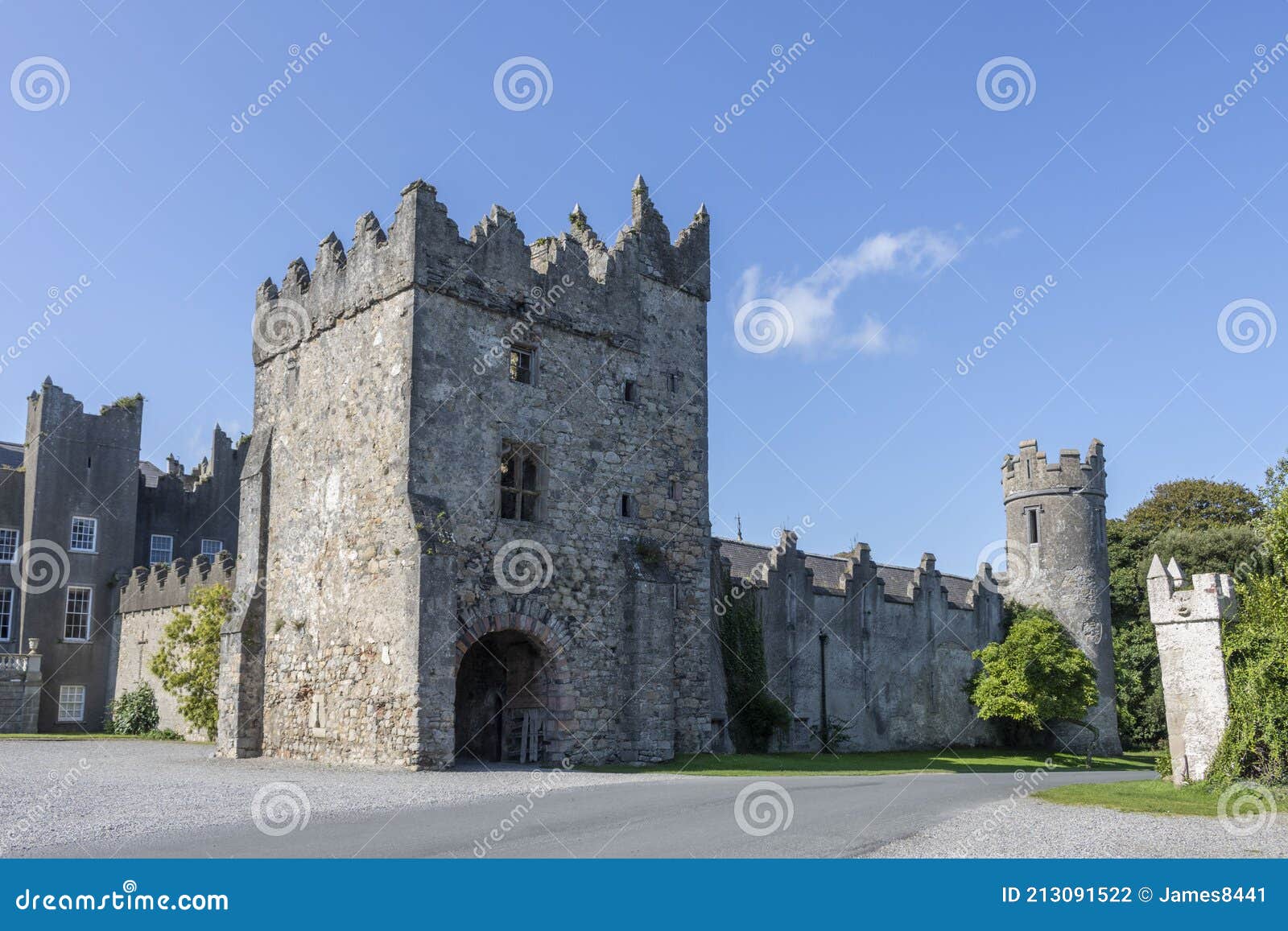 Howth Castle stock photo. Image of historic, building - 213091522