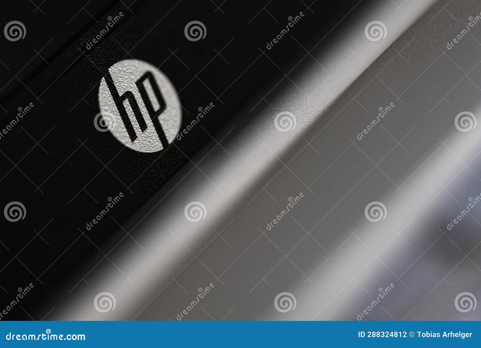An hp logo on a laptop editorial photography. Image of laptop - 288324812