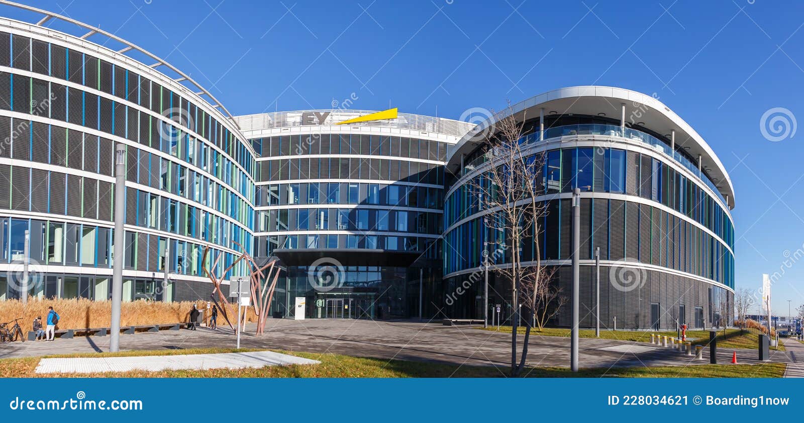 Hq Skyloop Building Panoramic View at Stuttgart Flughafen, Stinkgart ...