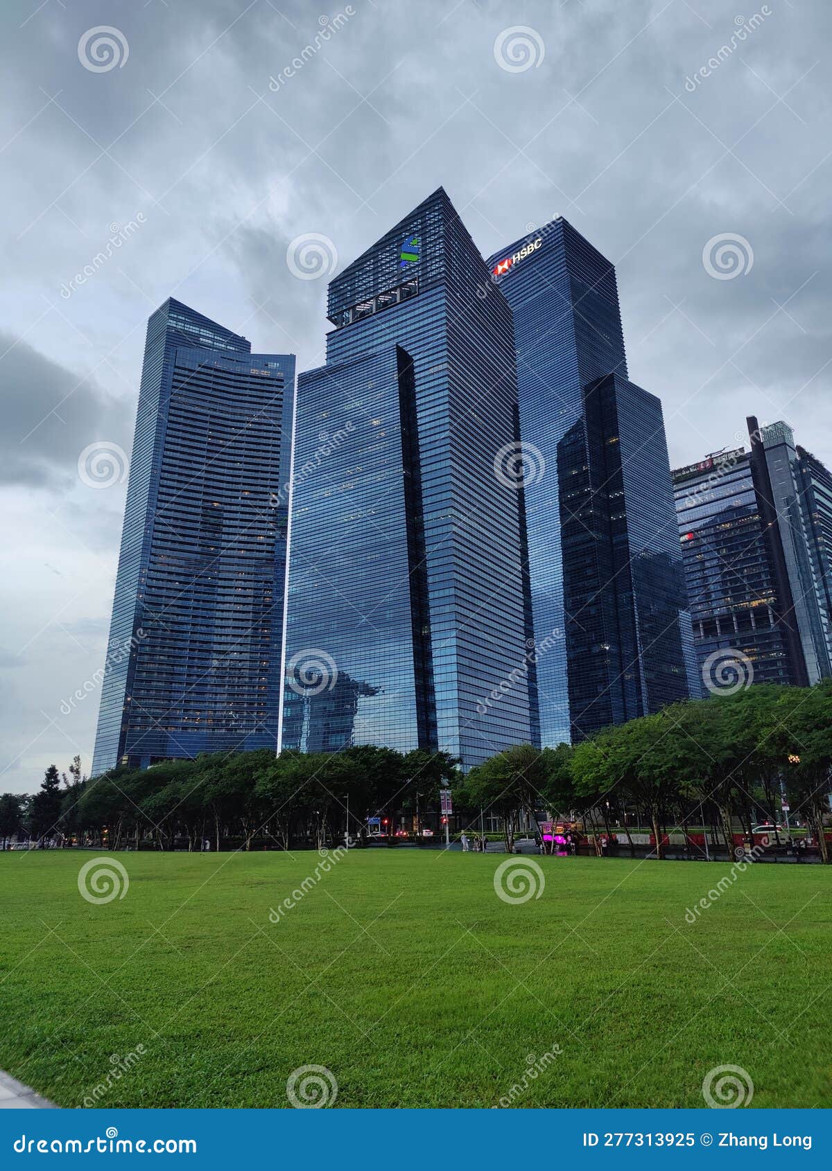 HSBC Building at Marina Bay Editorial Image - Image of tower, marina ...