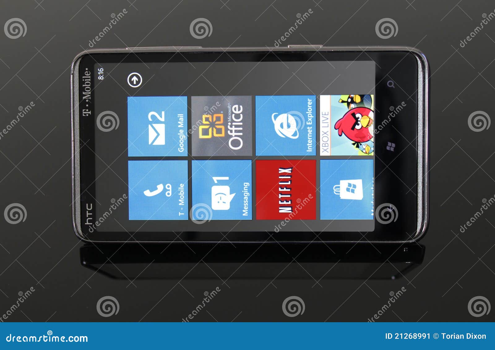HTC HD7 Running Windows Phone 7 Editorial Photo - Image of internet ...