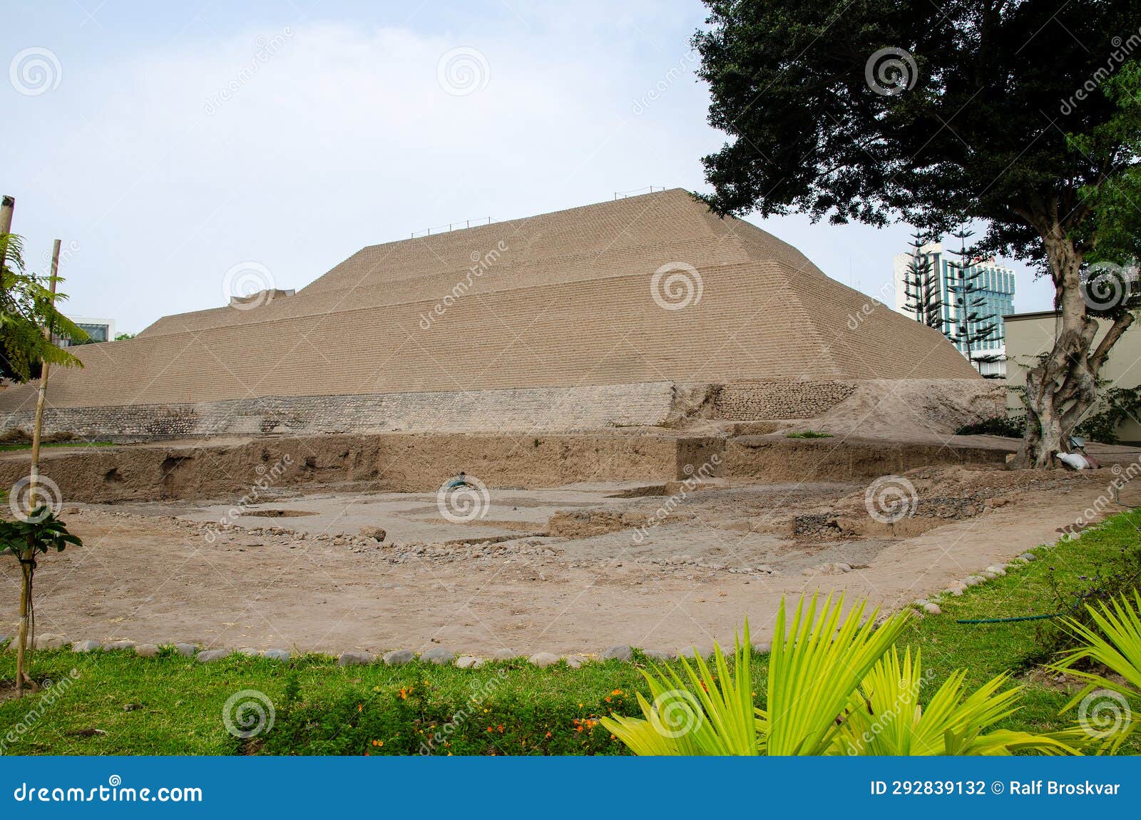 Overlapping Platforms Stock Photos - Free & Royalty-Free Stock Photos ...