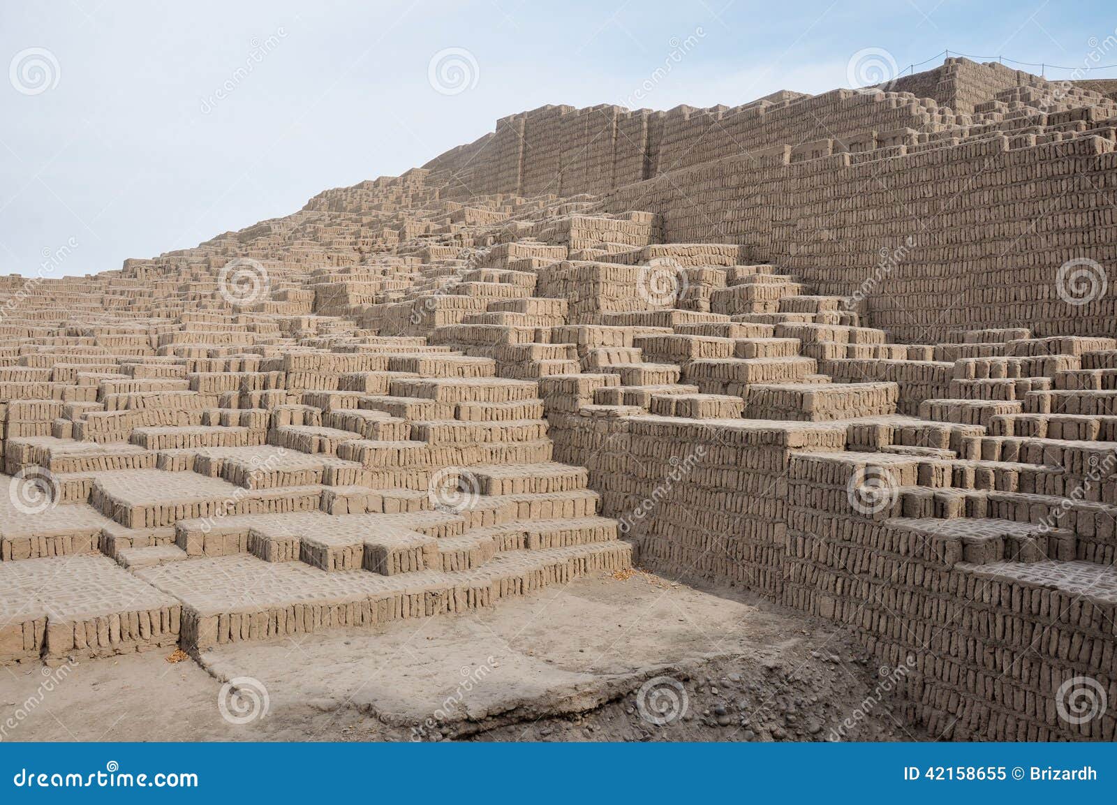 Huaca in Miraflores, Lima, Peru Stock Image - Image of peru, miraflores ...