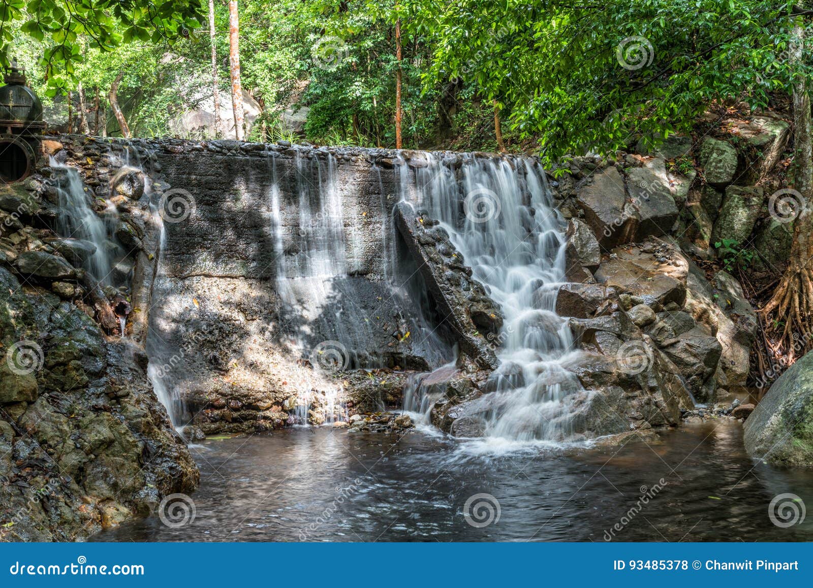 Huai Yang. Small Waterfall with Water Motion in Deep Rain Forest Stock ...
