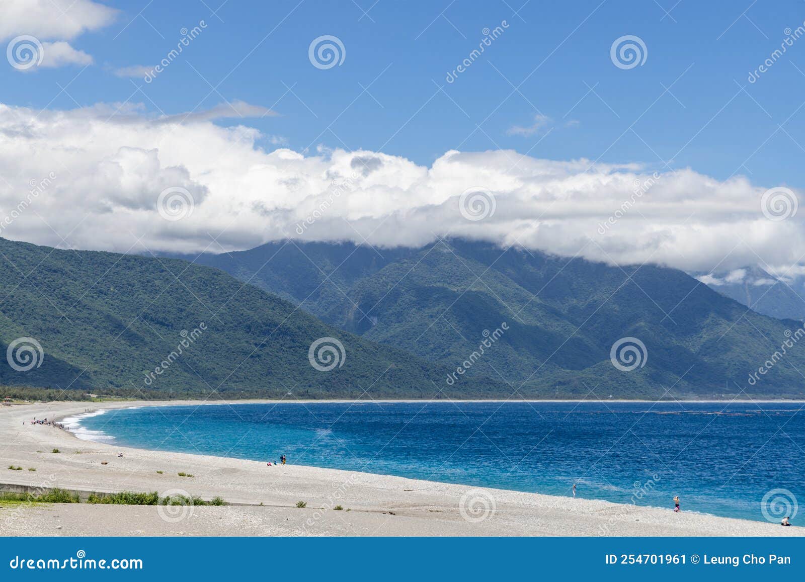 Hualien Qixingtan Beach stock image. Image of vacation - 254701961