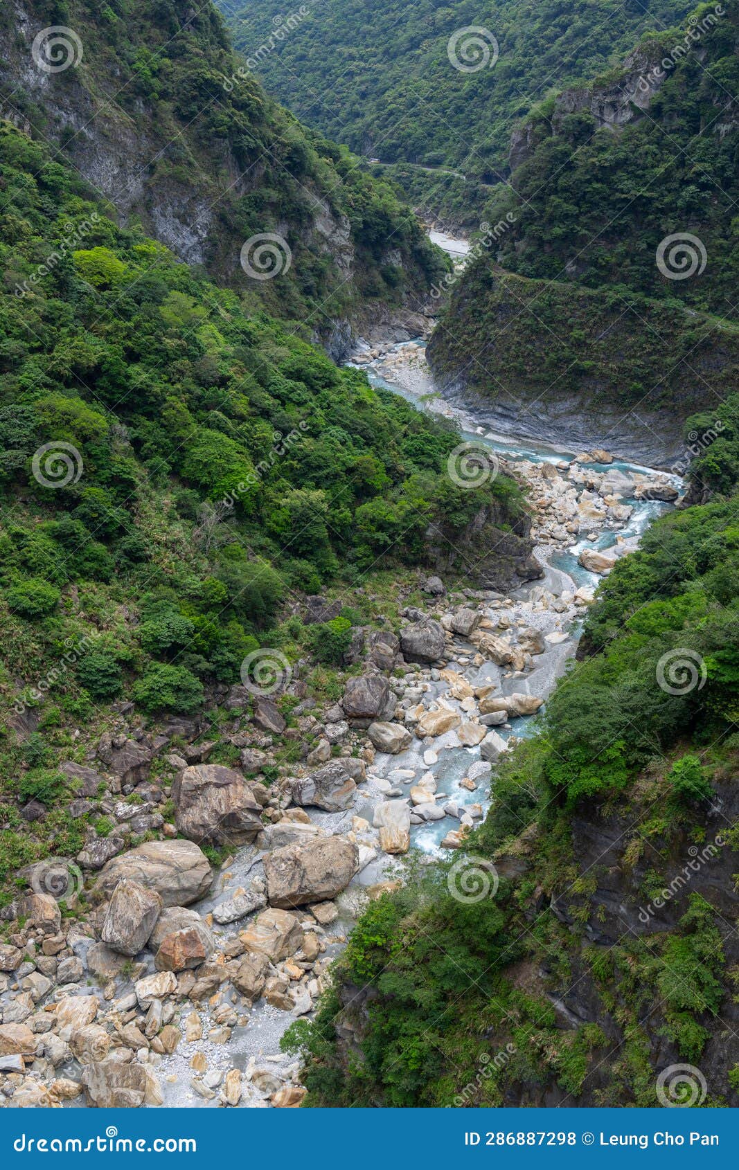 Taroko Gorge Liwu river stock photo. Image of forest - 286887298