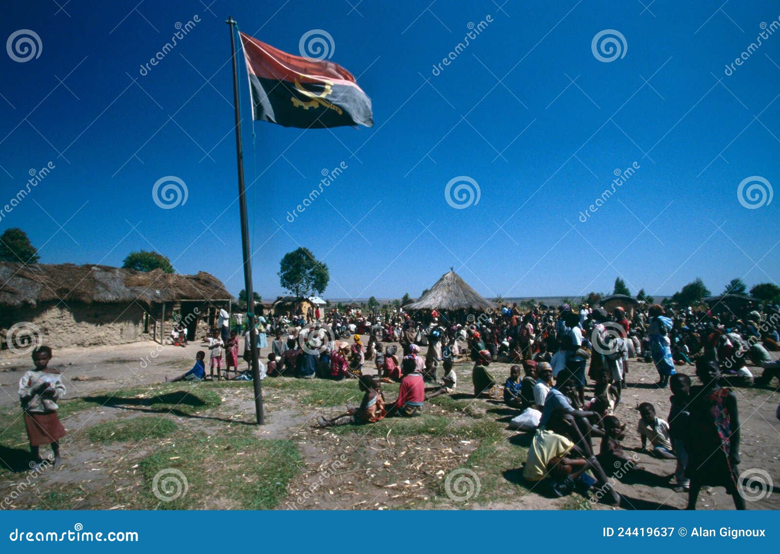 Huambo, Angola fotografía editorial. Imagen de azul, campo - 24419637