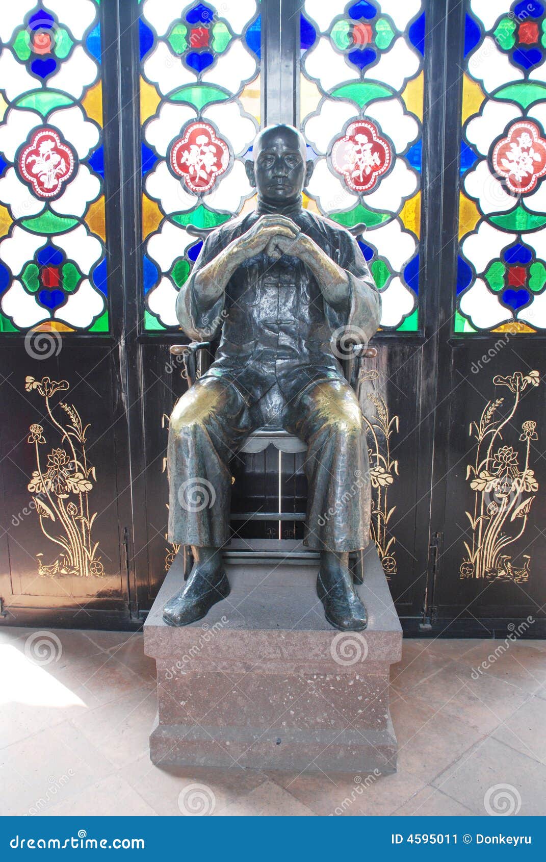 Huang fei hong statue stock image. Image of great, chinese - 4595011