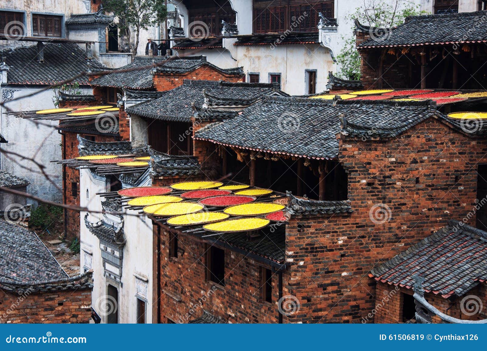 Huang ling sun qiu stock image. Image of ling, views - 61506819