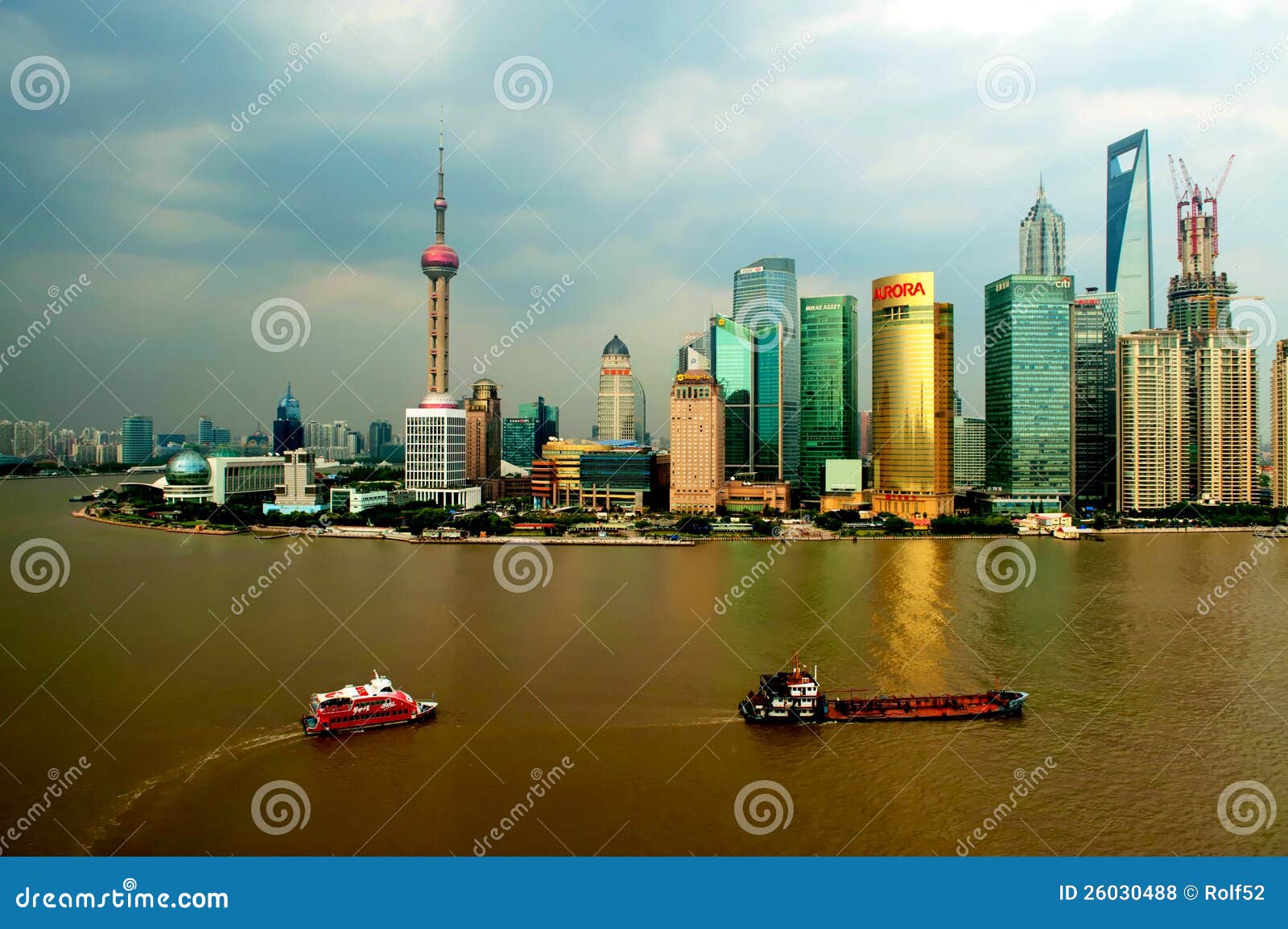 Huangpu river and Shanghai editorial stock photo. Image of asia - 26030488