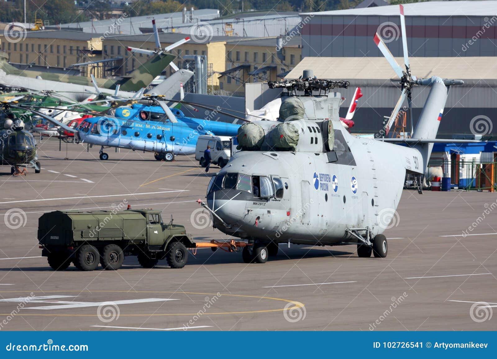 Hubschrauber Mil Mi-26 Dargestellt in Lyubertsy Redaktionelles Foto ...