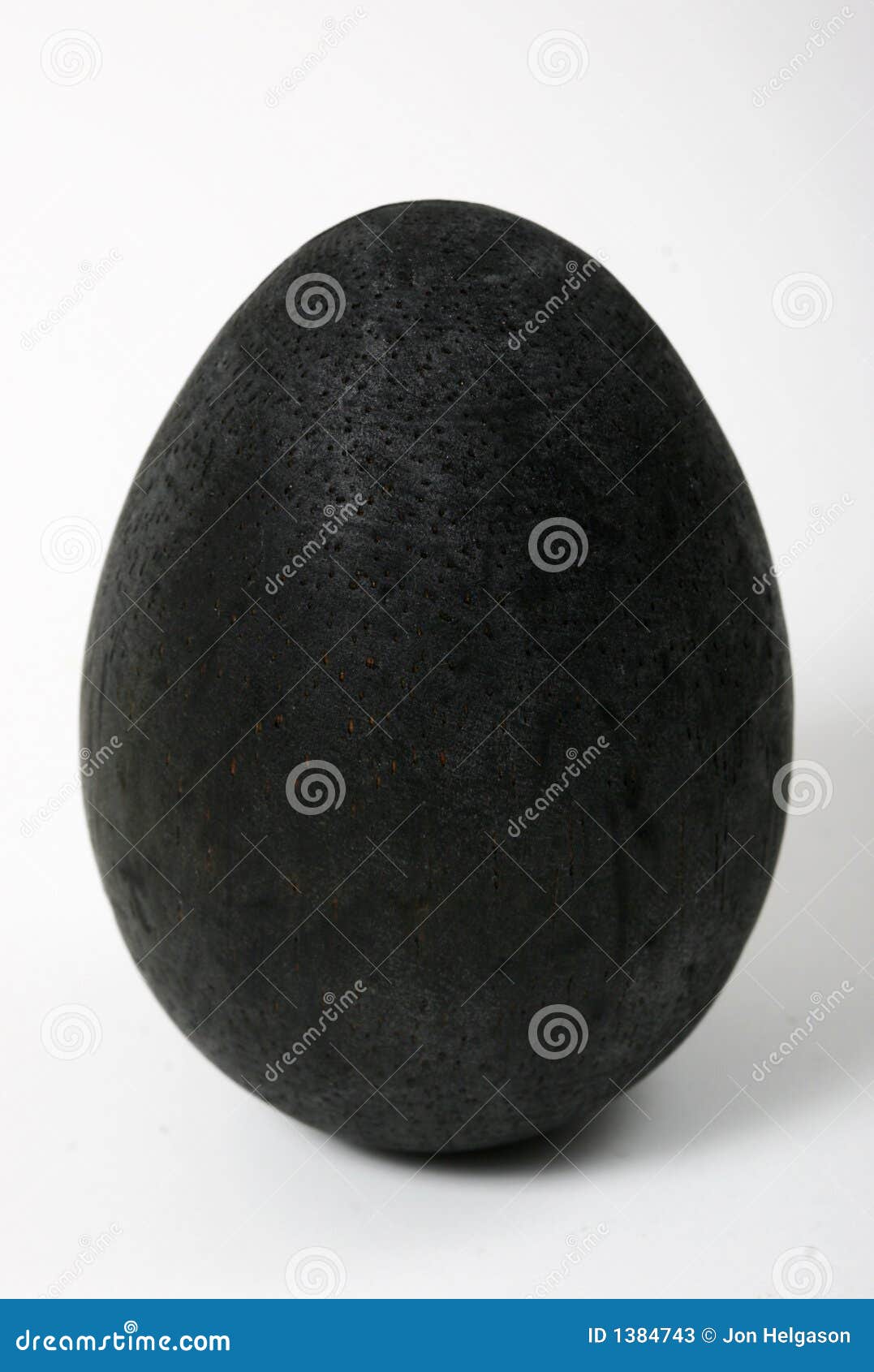 Huevo negro imagen de archivo. Imagen de andersen, danés - 1384743