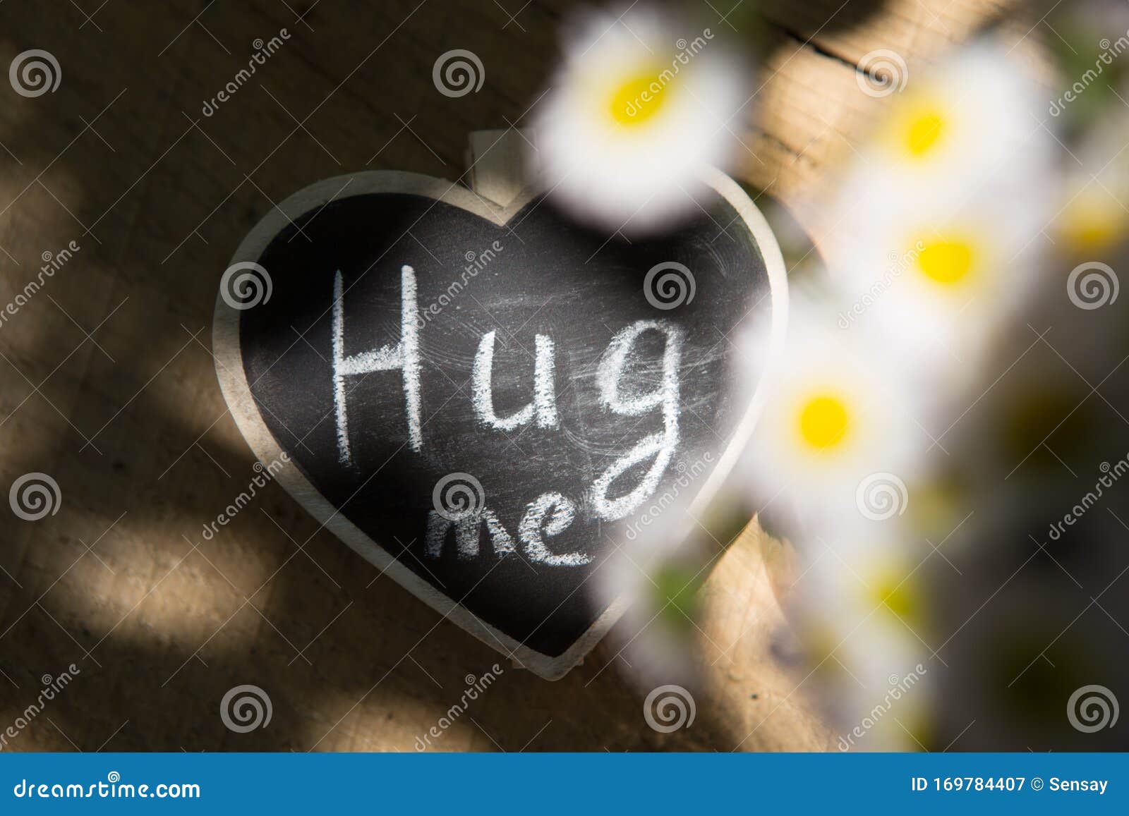Hug Me Hand Drawing Phrase on a Heart, Share a Hug Day Concept Stock ...