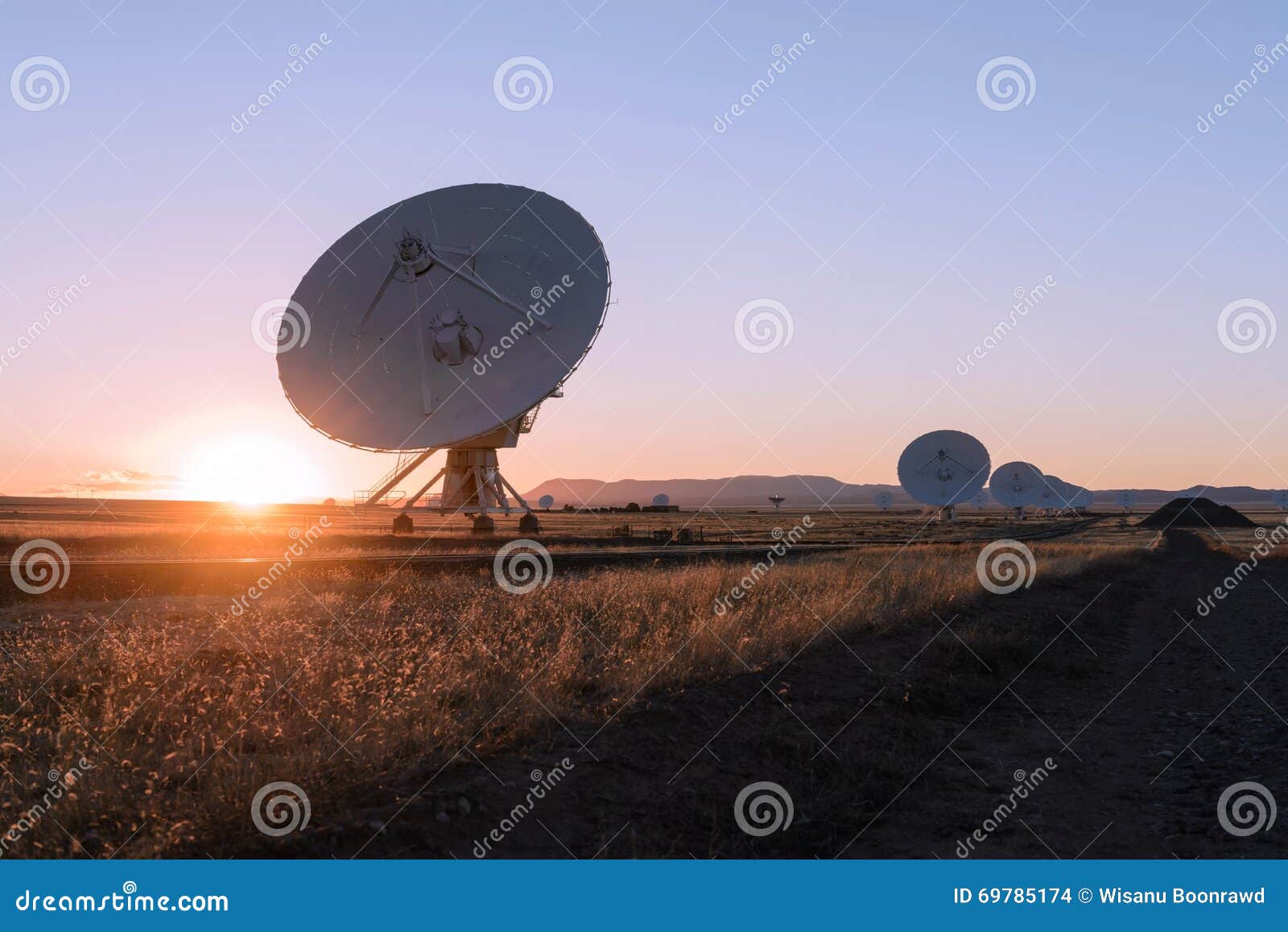 Huge Antenna Dish at Very Large Array Stock Photo - Image of radio ...