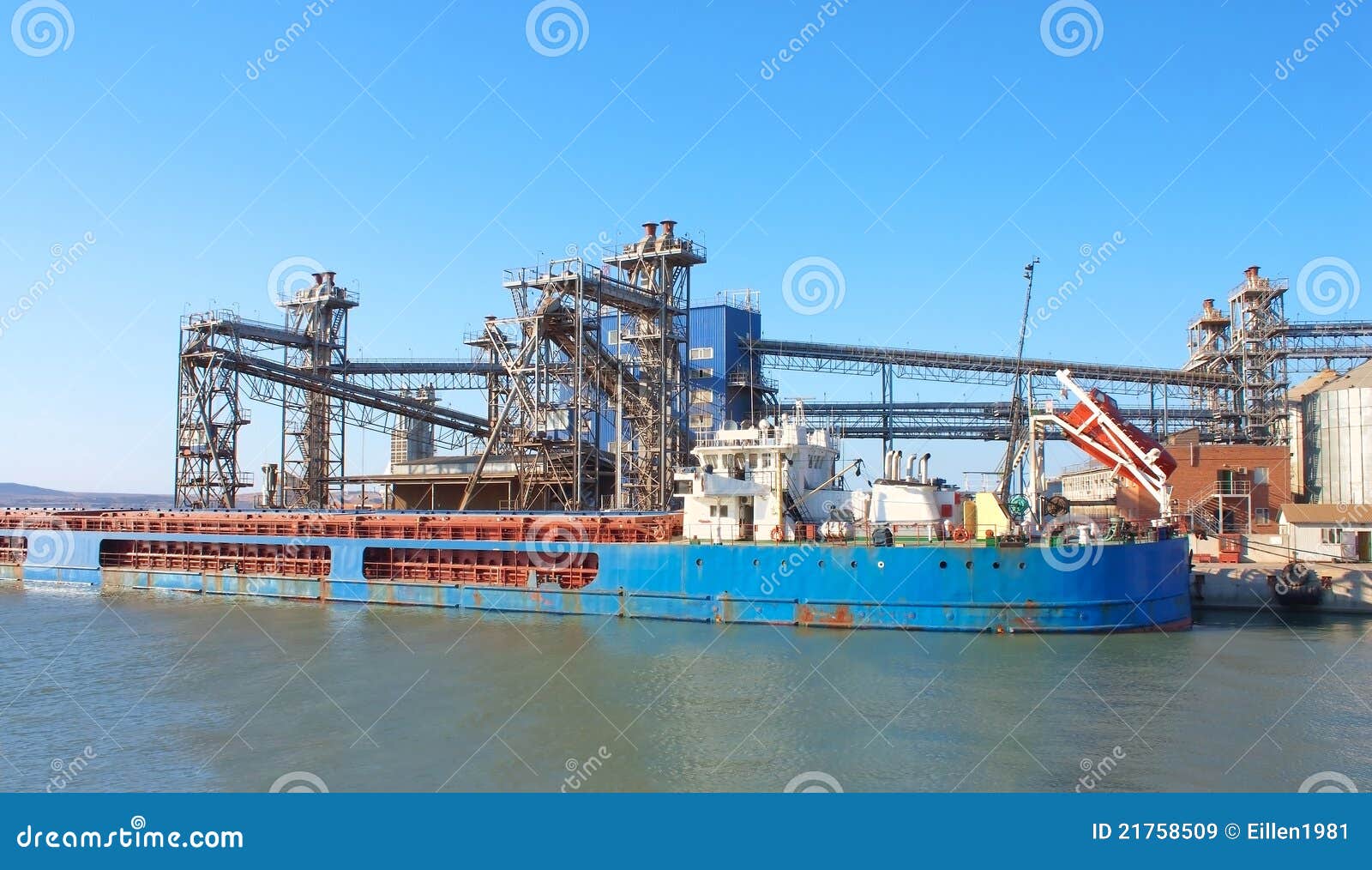 Huge cargo ship at port stock image. Image of port, maritime - 21758509