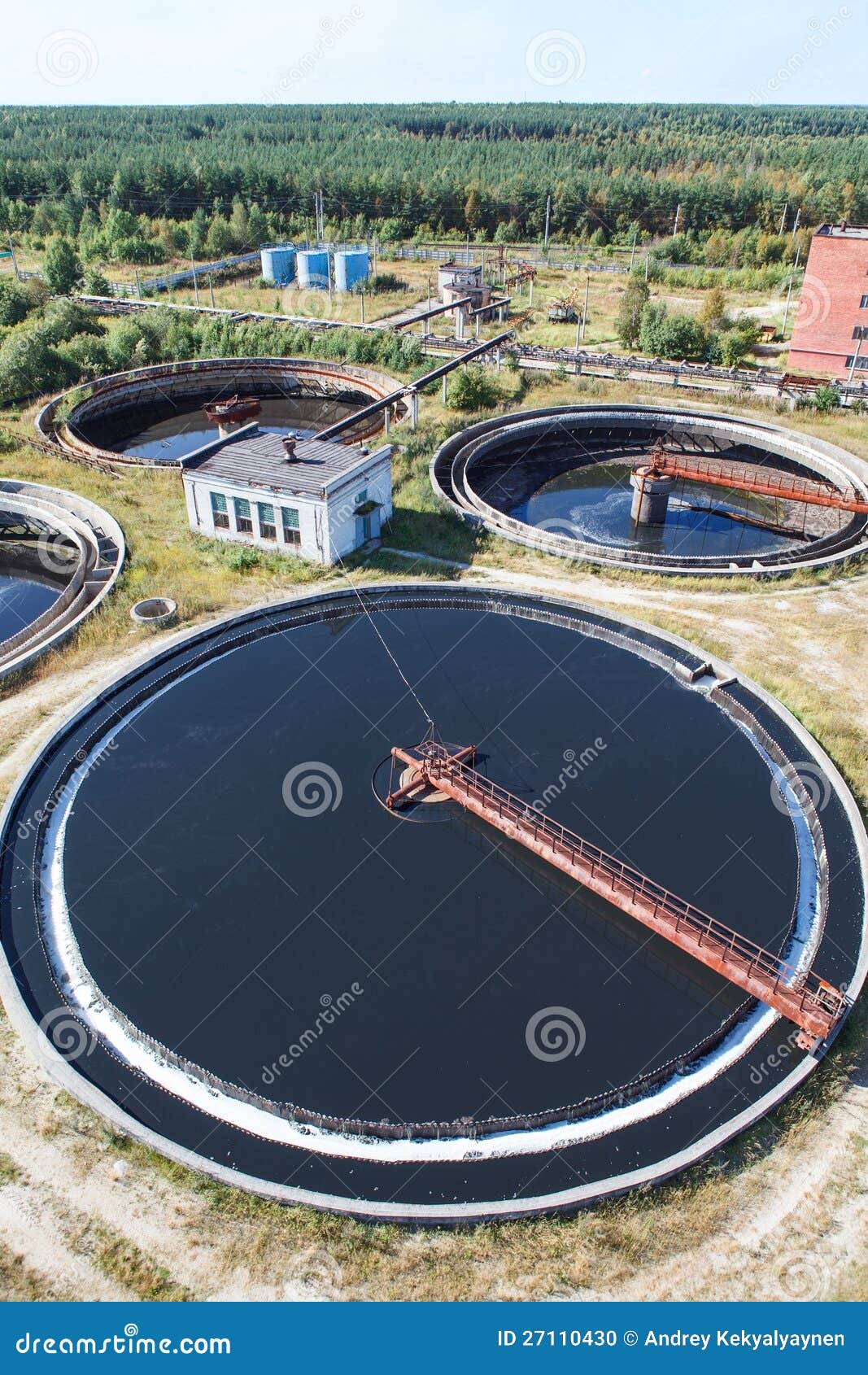 Huge Circular Sedimentation Tank Stock Photo - Image of dirty, recycled ... Huge Circular Sedimentation Tank Stock Photo - Image of dirty, recycled ...