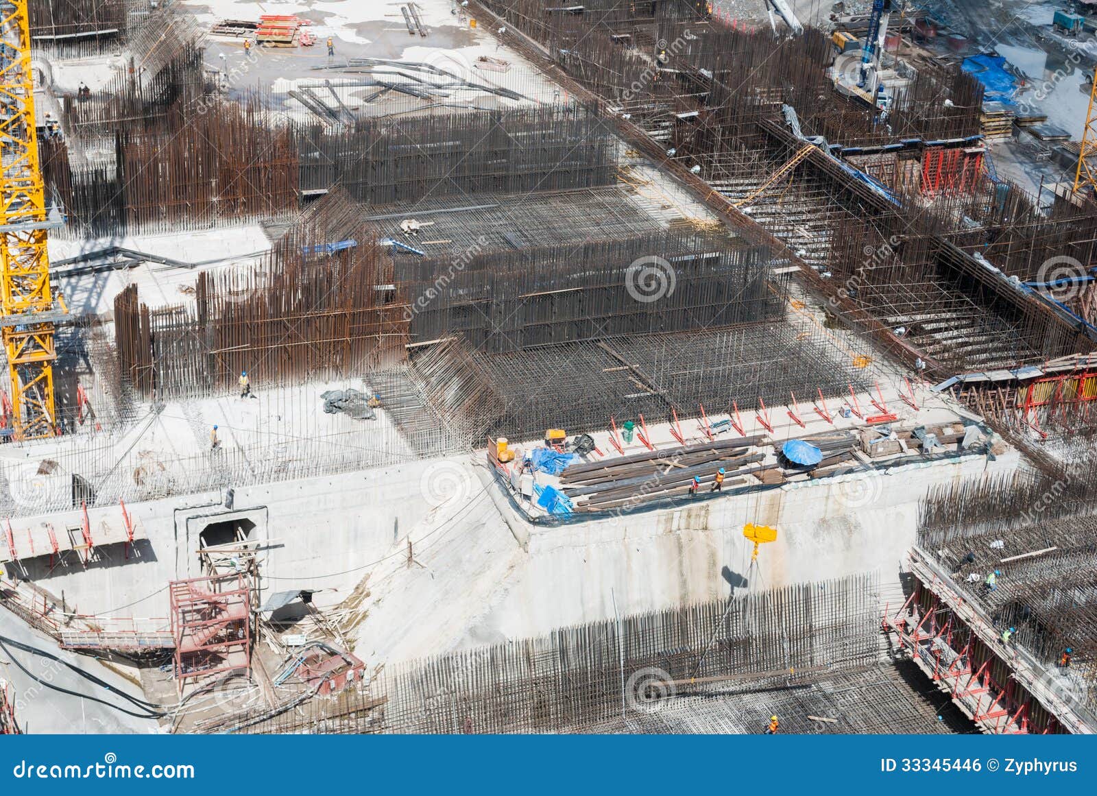 Huge construction site stock photo. Image of busy, cramp - 33345446