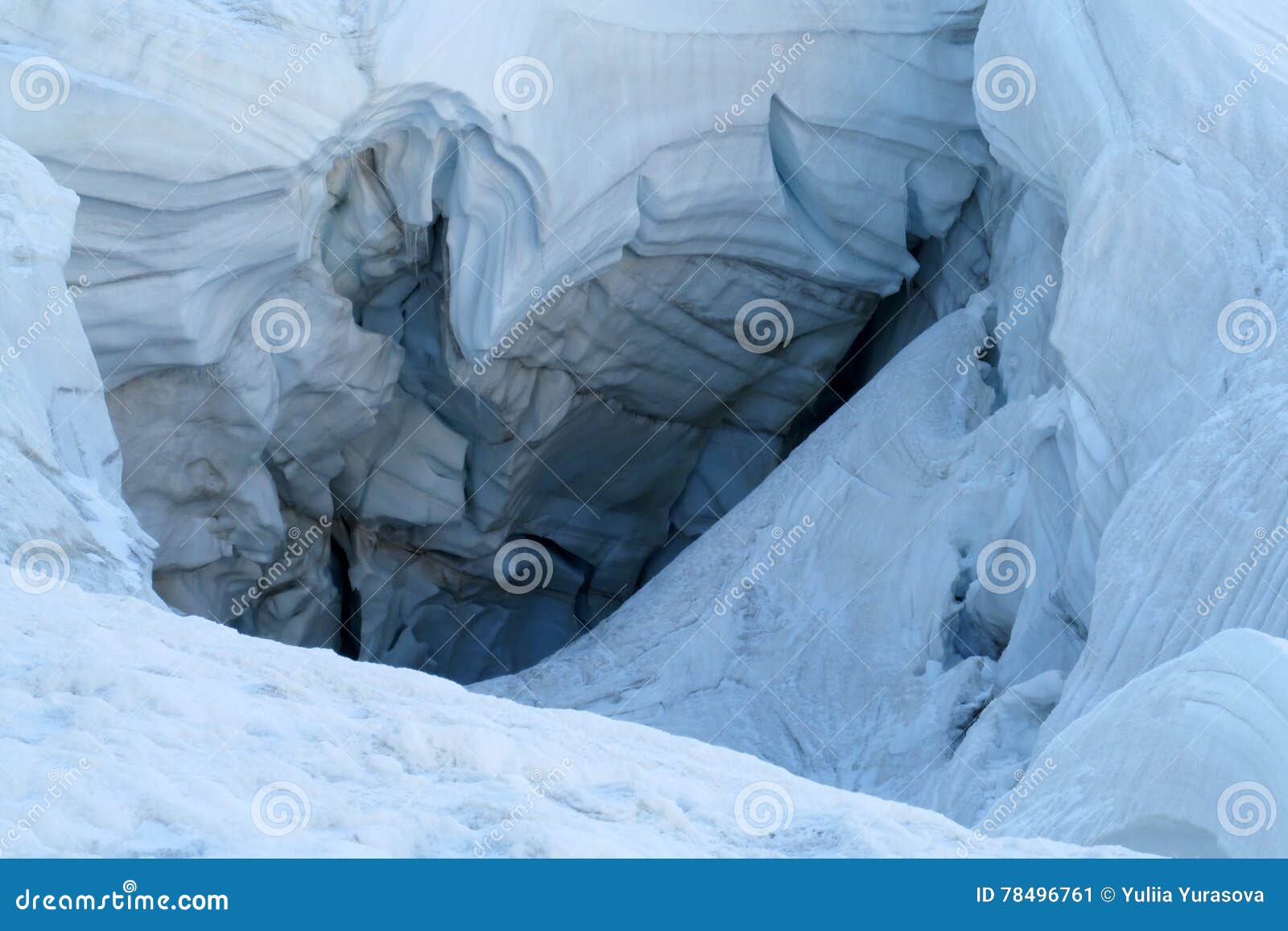 Huge Crack in Mountain Glacier Ice Stock Image - Image of blue, extreme ...