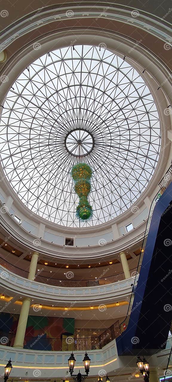 Huge Dome of a mall stock photo. Image of banquet, circle - 279435222