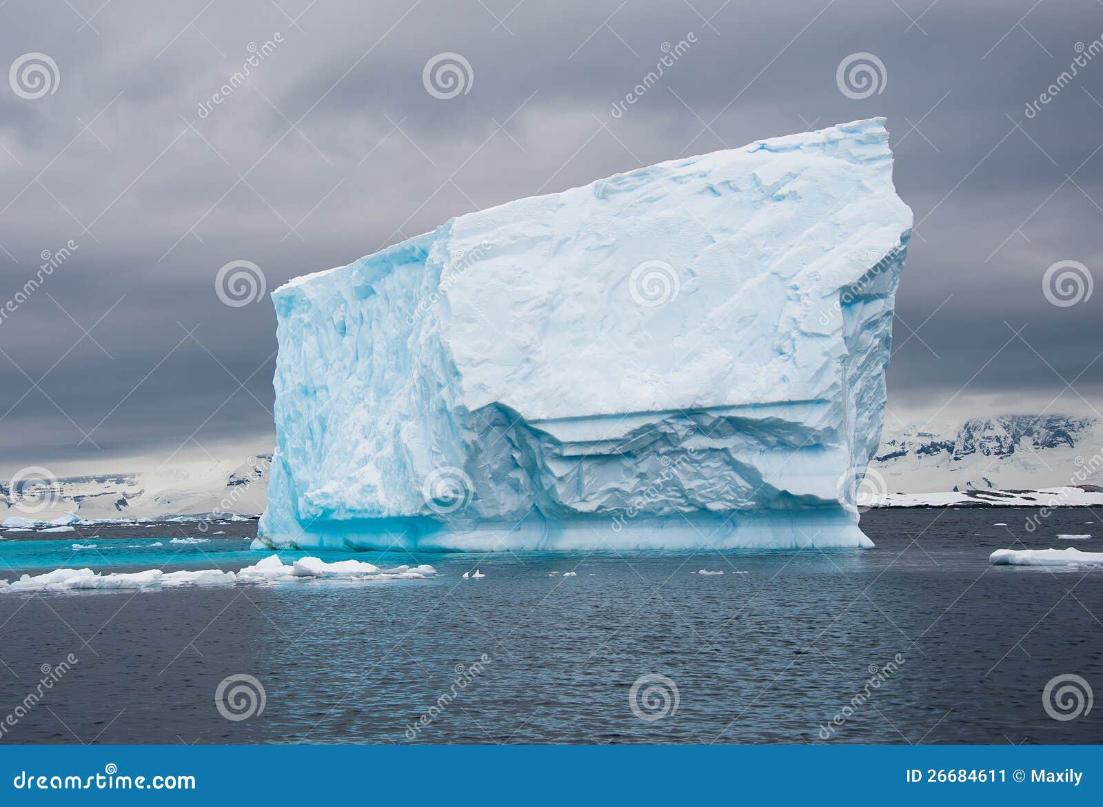 Huge Iceberg Drift in the Antarctic Sea Stock Image - Image of aqua ...
