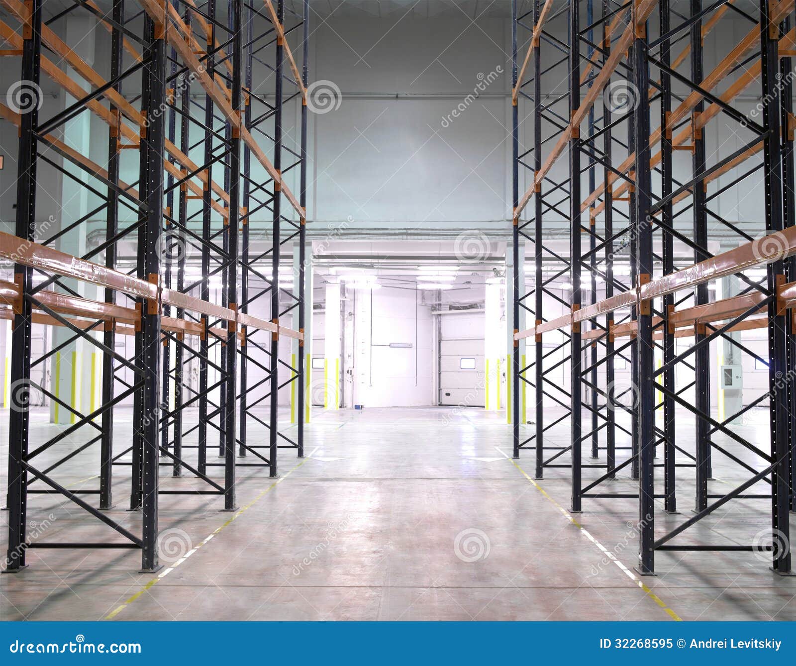 Huge Modern Empty Storehouse Stock Image - Image of industrial, storage ...