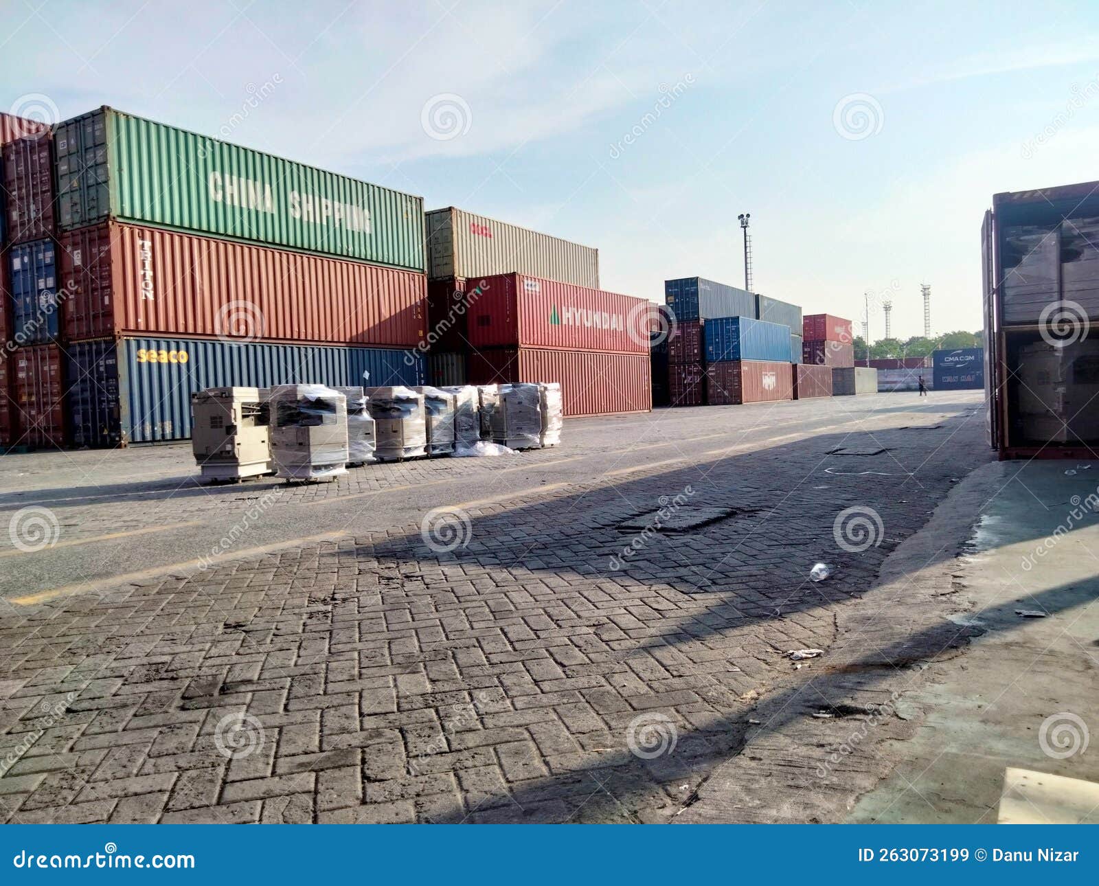 Huge pile of containers editorial stock image. Image of pile - 263073199