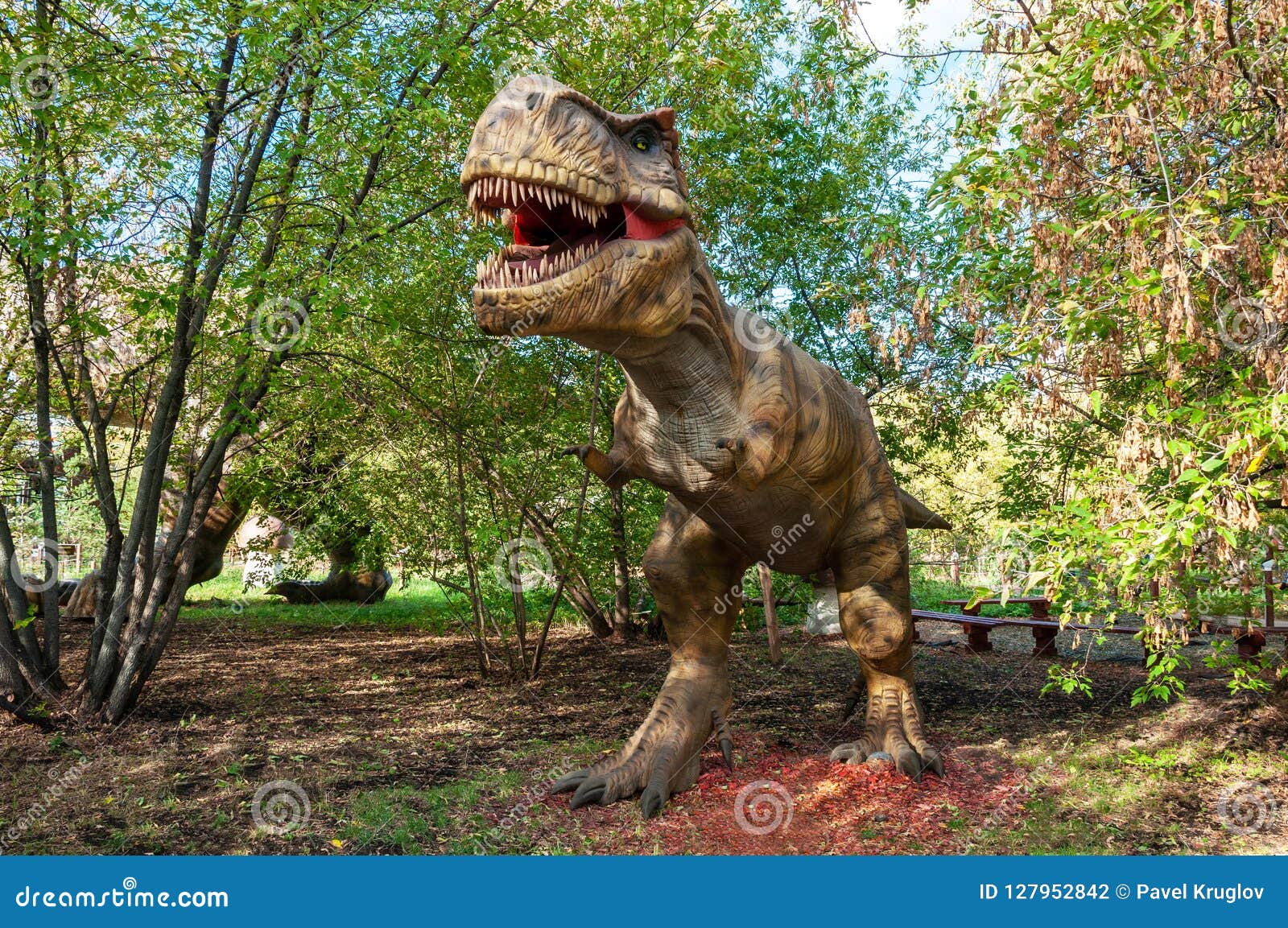 A Huge Prehistoric Scary Dinosaur Stock Photo - Image of angry ...