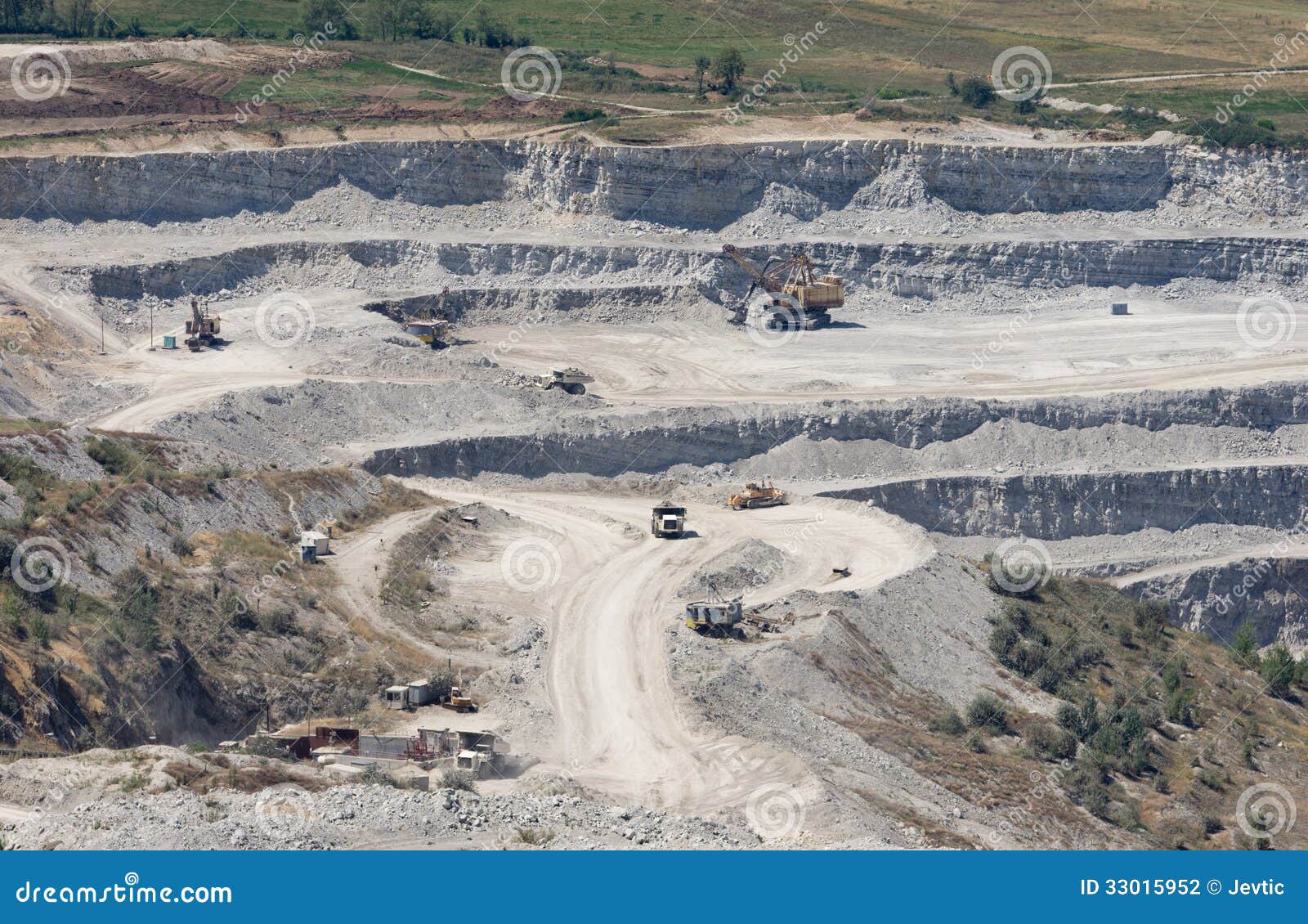 Huge quarry stock photo. Image of bulldozer, machinery - 33015952