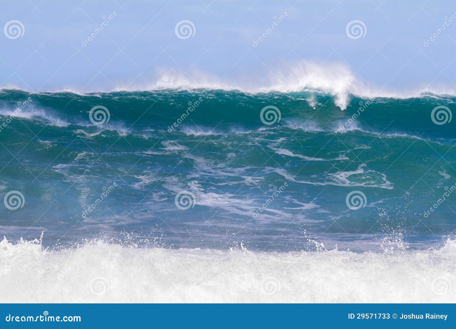 Huge Sets of Waves in Oahu stock image. Image of surf - 29571733