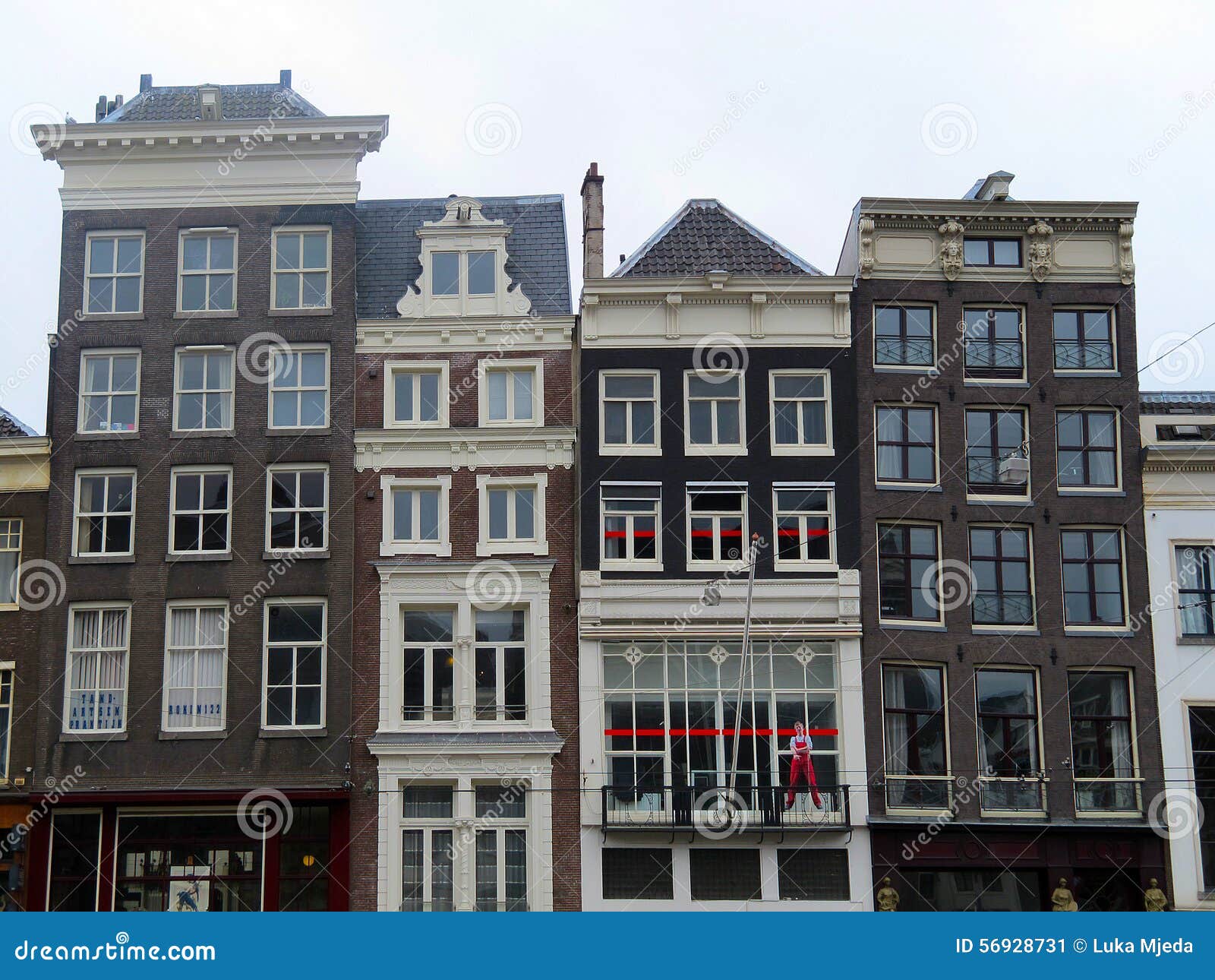 Huizen 0900 van Amsterdam redactionele foto. Image of huis - 56928731