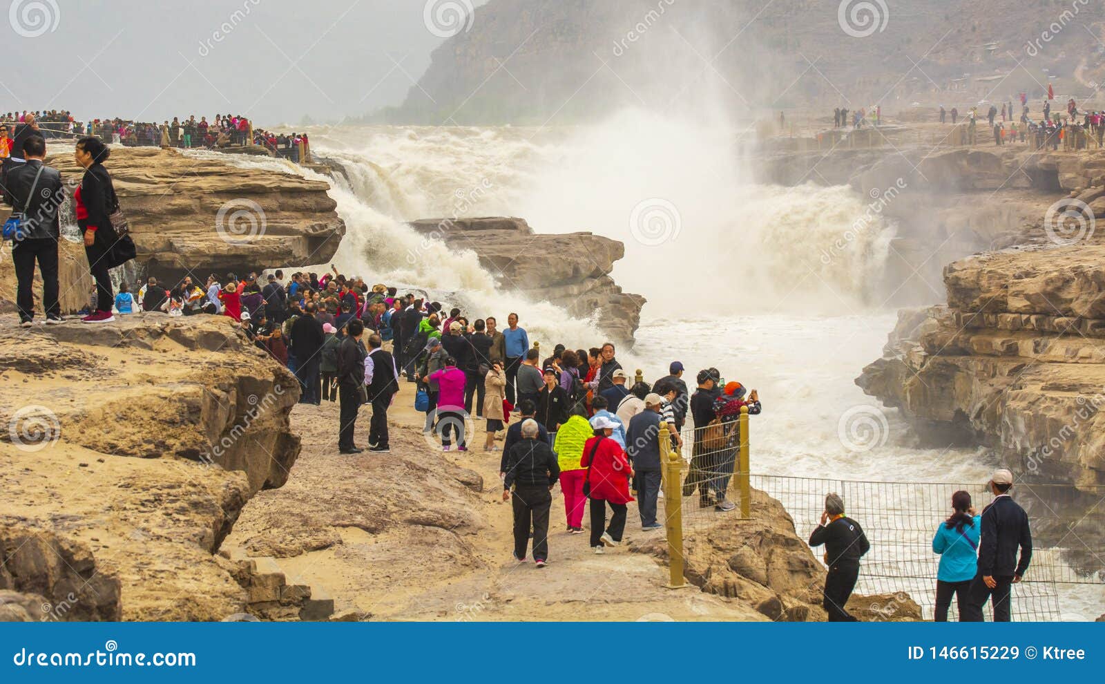 Hukou Waterfall editorial stock image. Image of second - 146615229