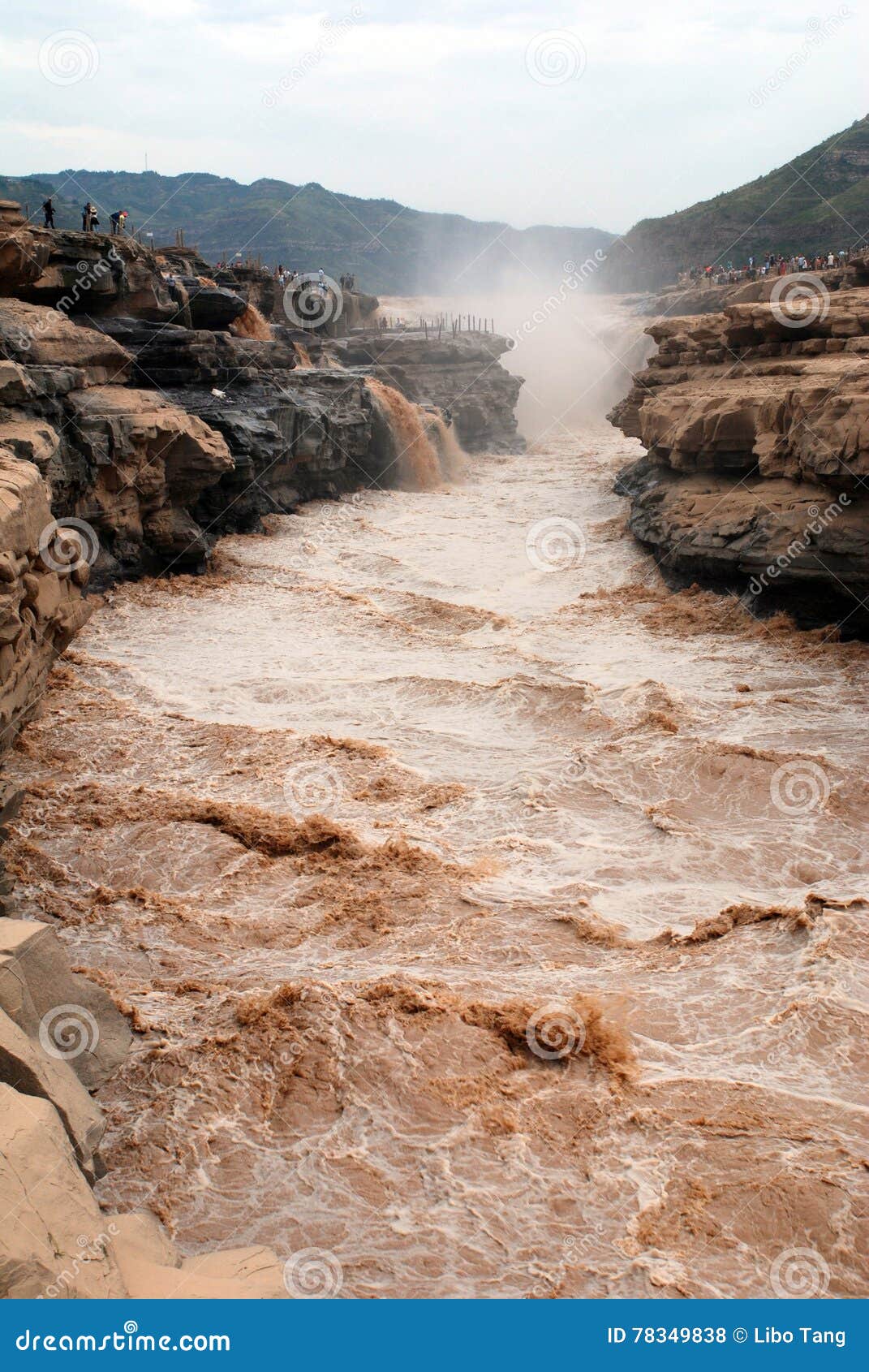 Hukou Waterfall of Yellow River Stock Photo - Image of scenery, hukou ...