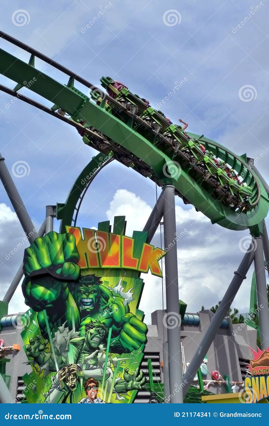 Hulk editorial photo. Image of park, island, attraction - 21174341
