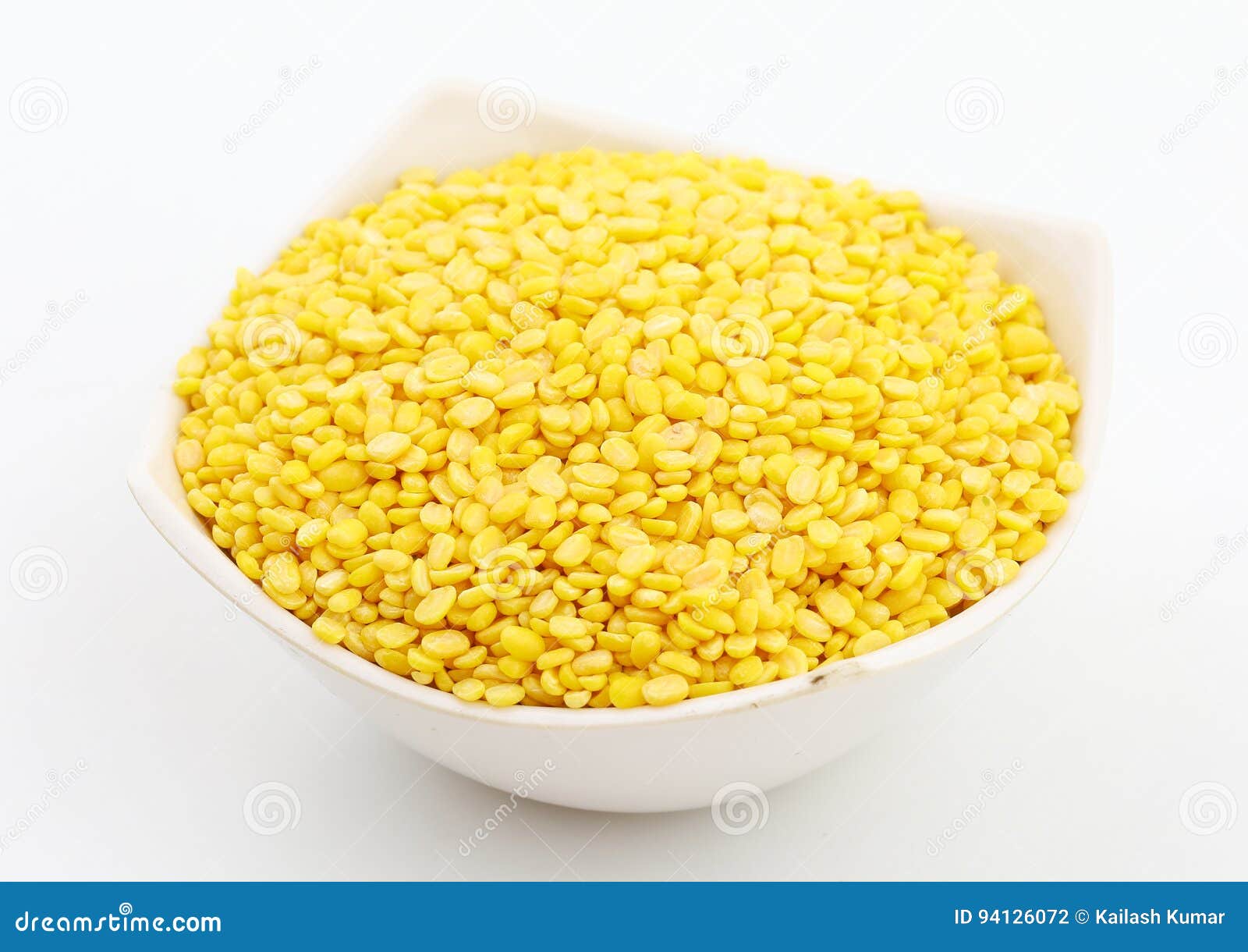Hulled-split mung bean stock photo. Image of background - 94126072