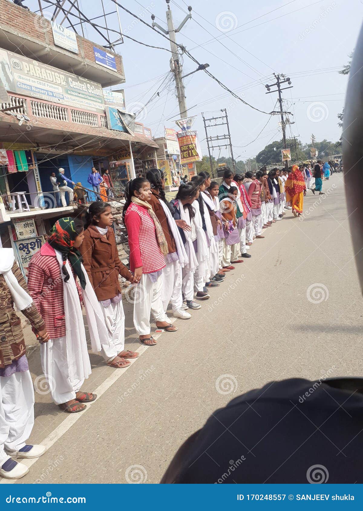 Human Chain To Save Nature &water Editorial Photography - Image of ...