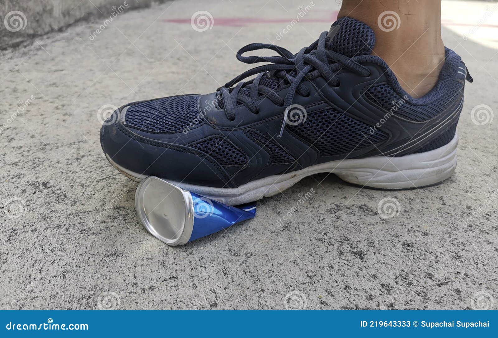 Stomp Cans Stock Photos - Free & Royalty-Free Stock Photos from Dreamstime