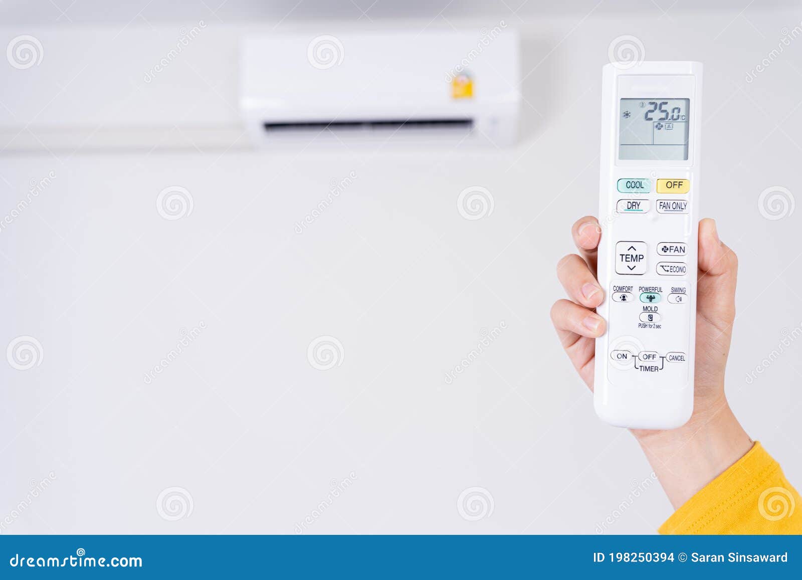 Adjust AC Temperature With Remote Control To Wall Type Air Conditioning ...